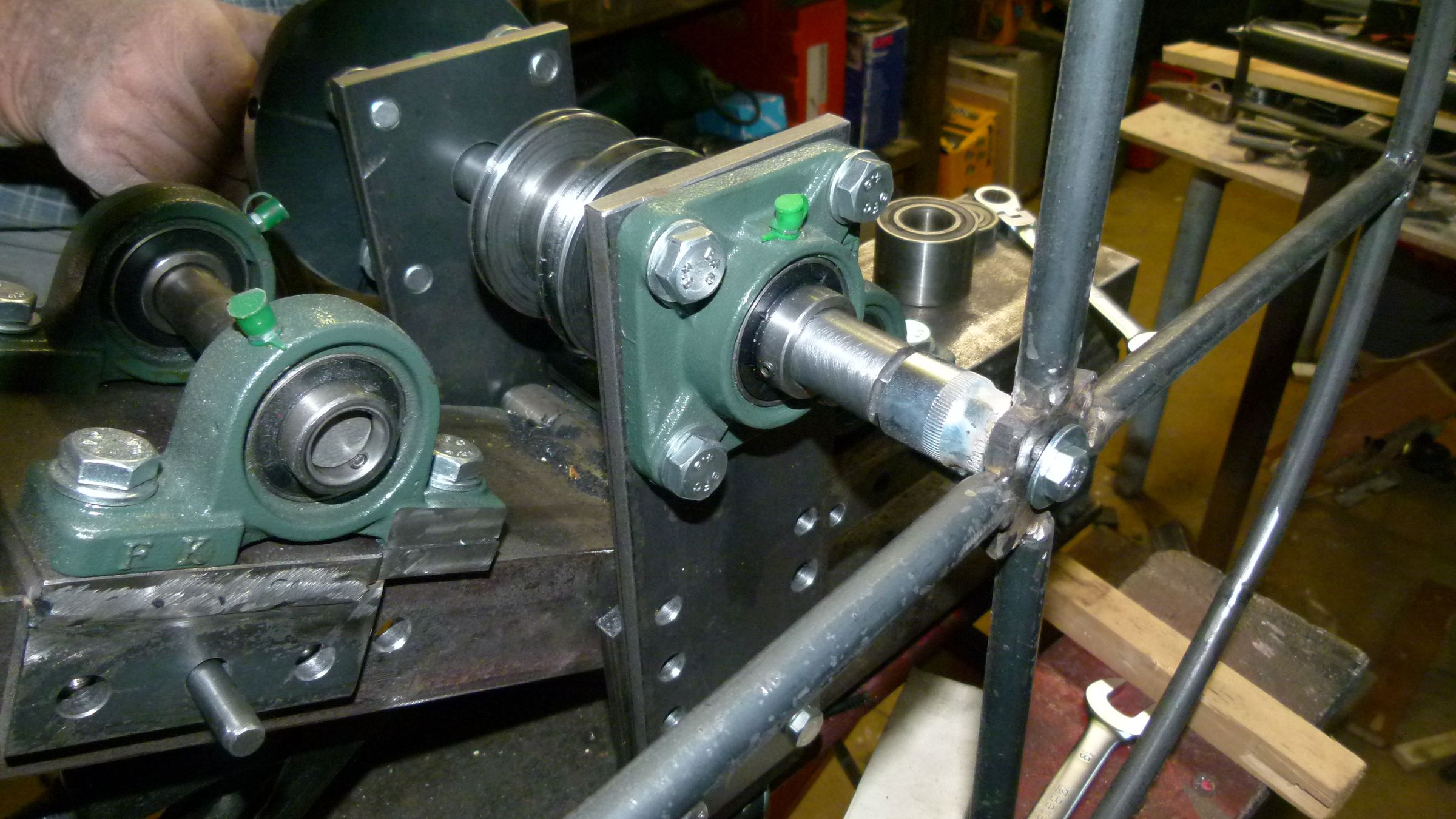 DIY - Metal Roller Bender : 6 Steps (with Pictures) - Instructables