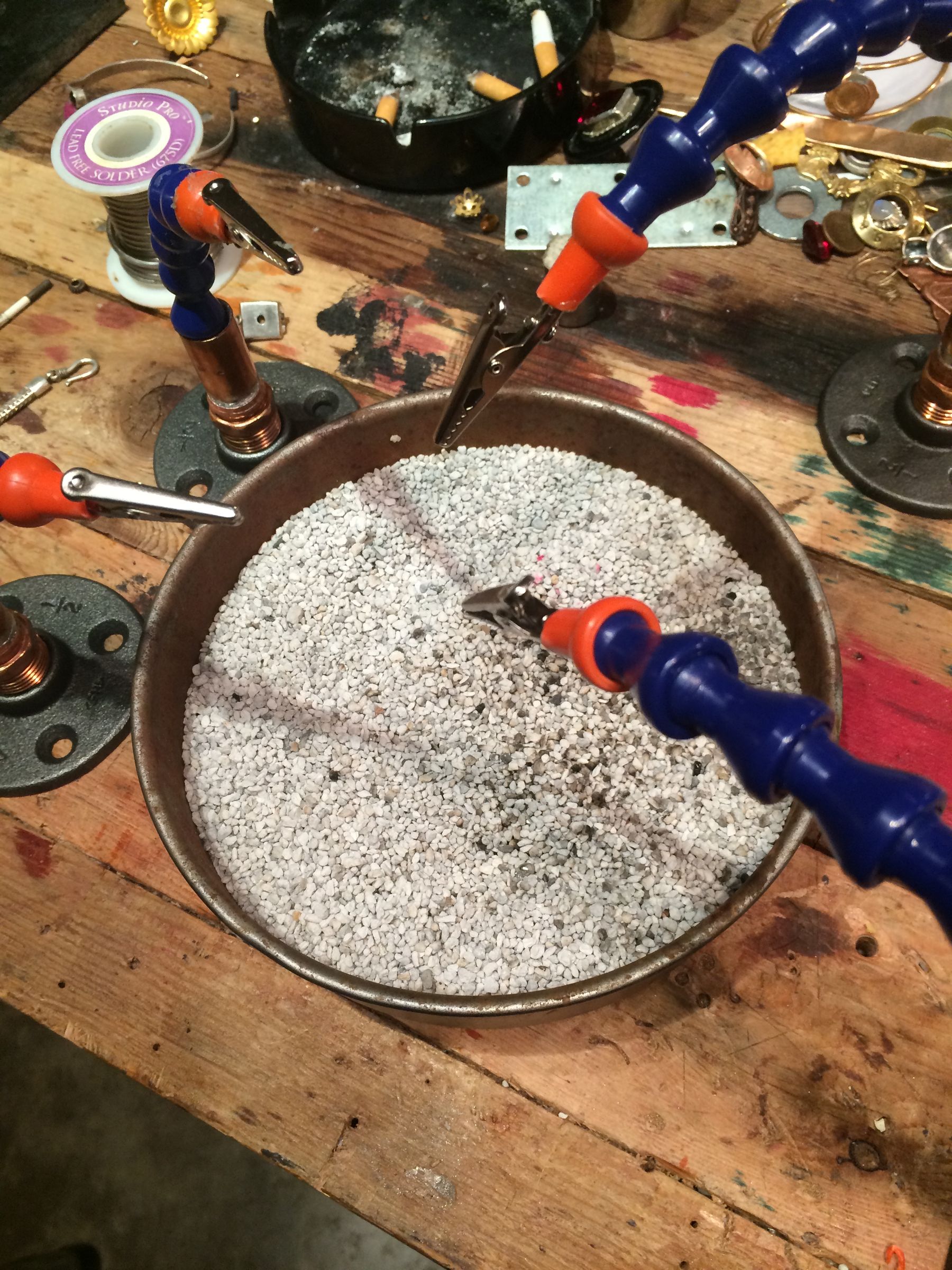 Third Hand++: a Multi-use Helping Hand for Electronics and Other ...