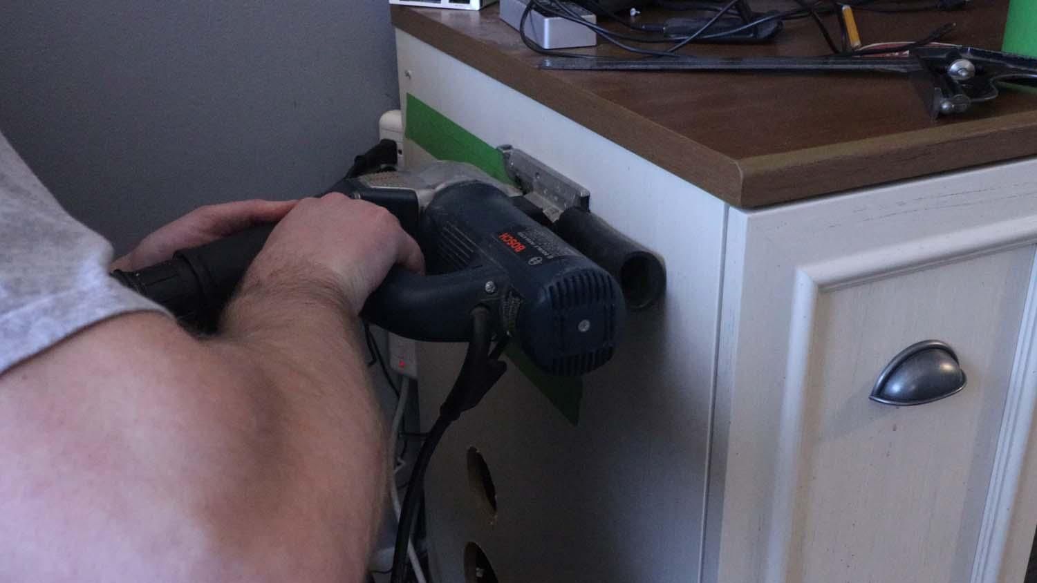 Installing a Computer Cabinet Ventilation Fan : 6 Steps (with Pictures ...