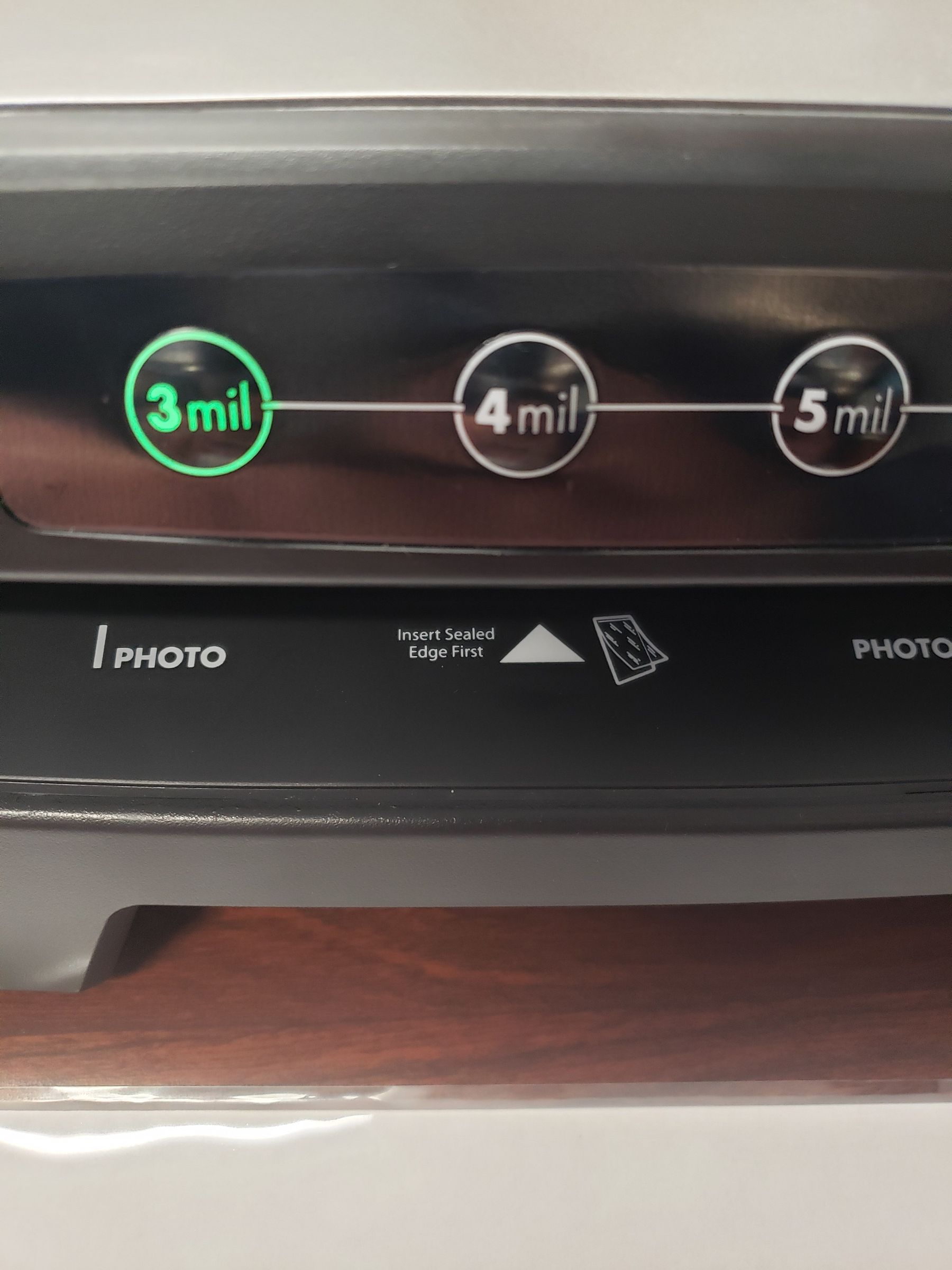Laminating Documents : 8 Steps - Instructables