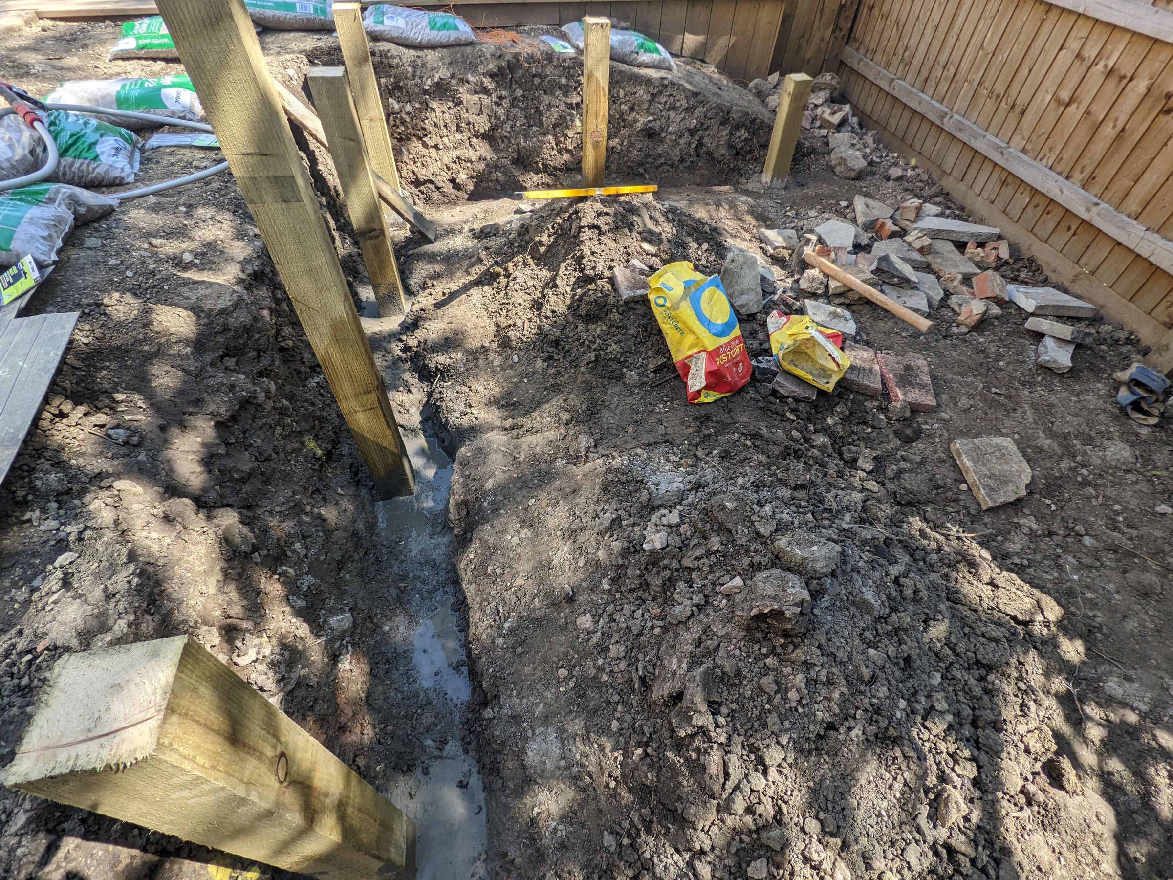 Creating a Beautiful Tiered Garden From a Boring New Build Slope : 8 ...