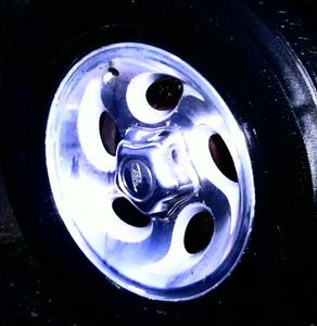 Restoring Tired Tires and Rims for Any Car Owner : 11 Steps - Instructables