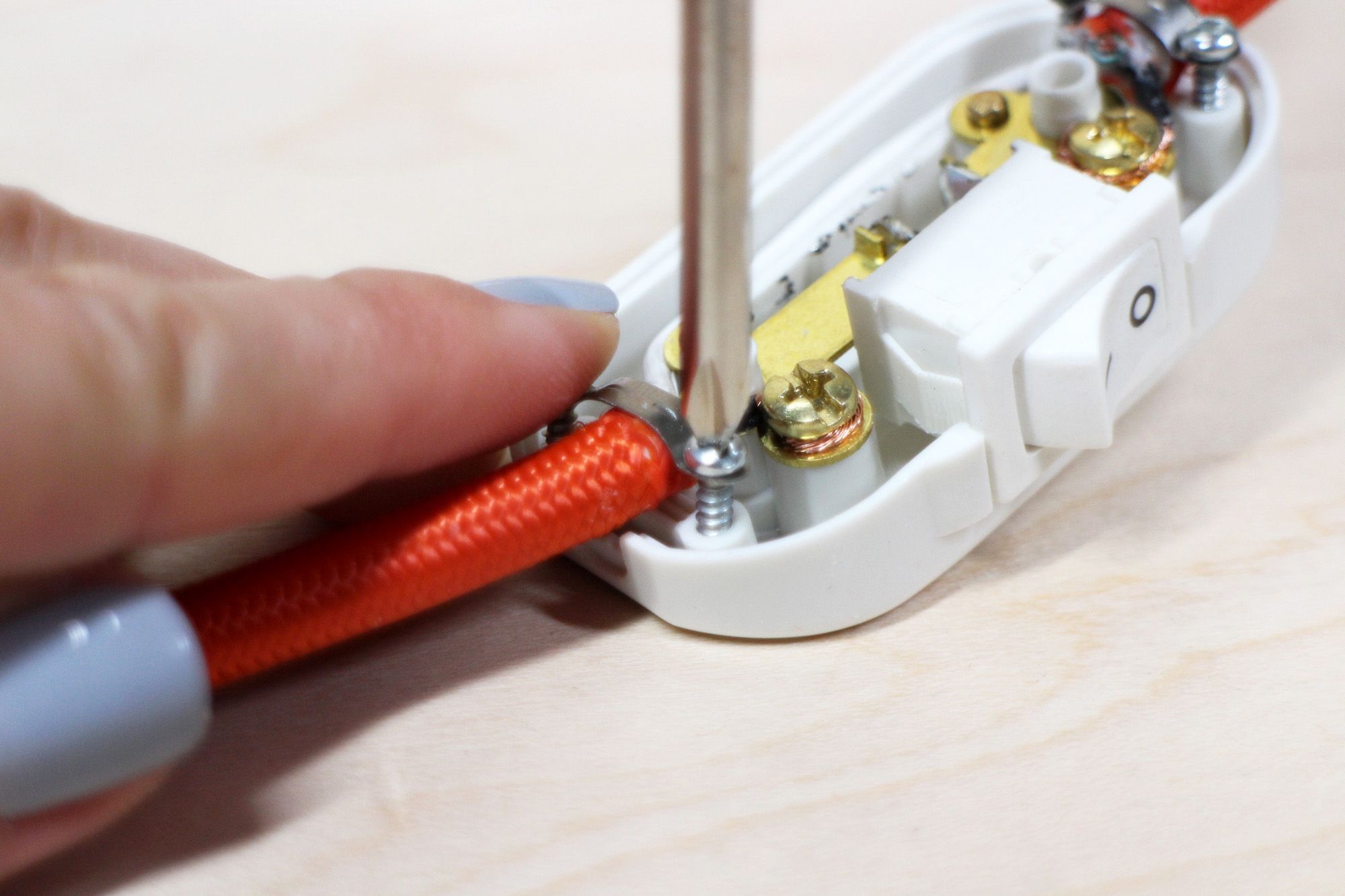 Wiring Line Switches : 5 Steps - Instructables