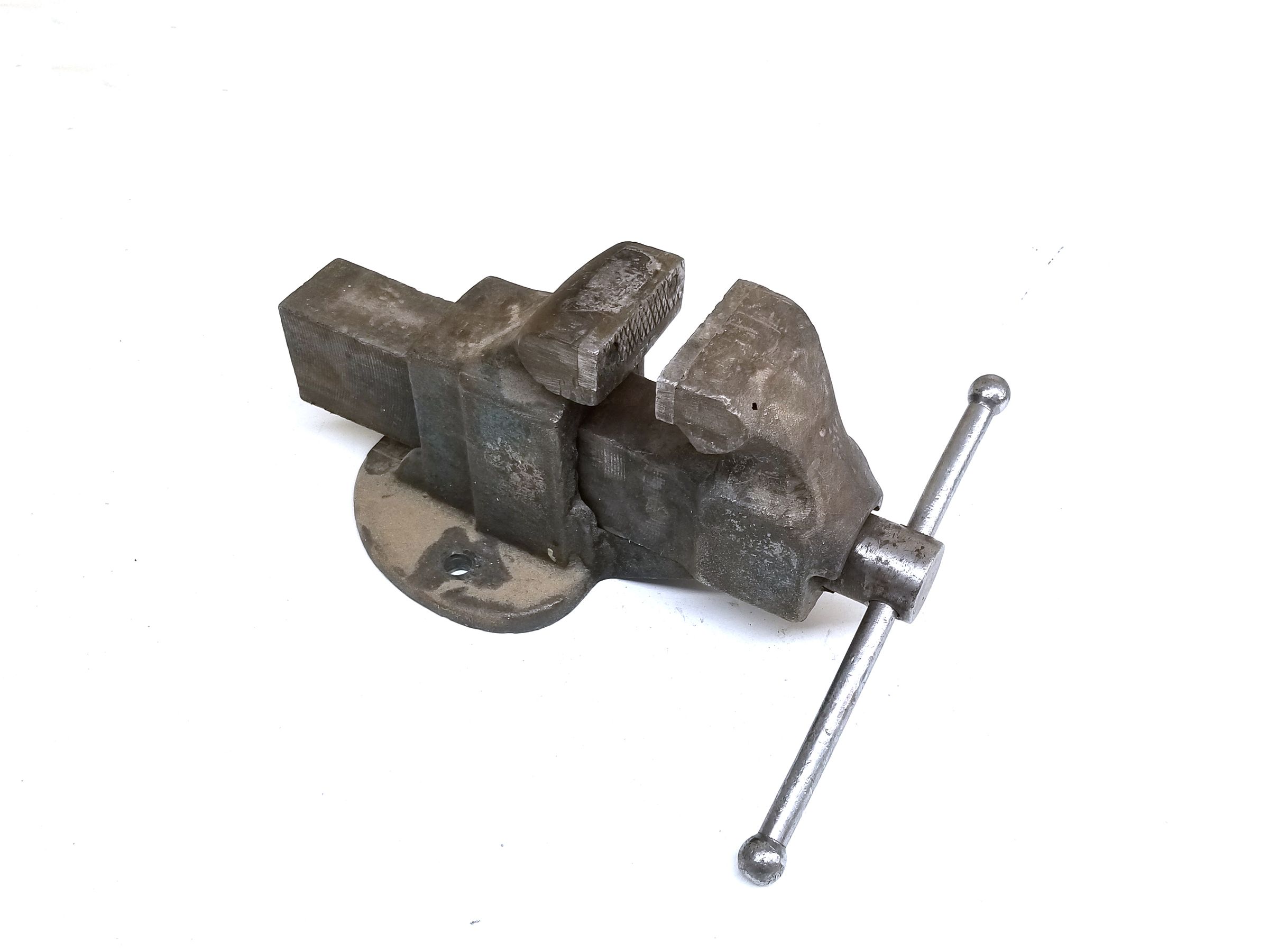 Inexpensive Vise Restoration : 10 Steps (with Pictures) - Instructables
