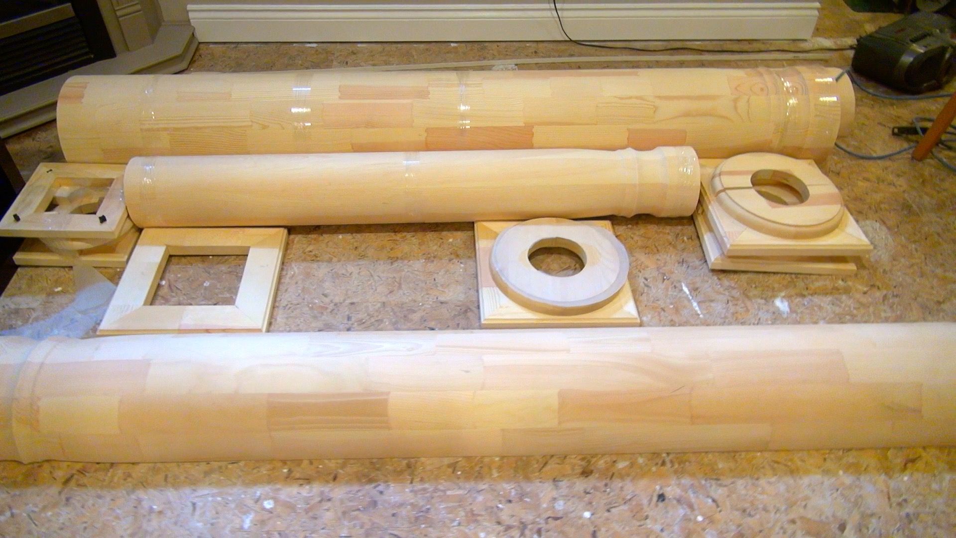 How to Install Rounded Wooden Pillars on Jack Posts : 4 Steps (with ...