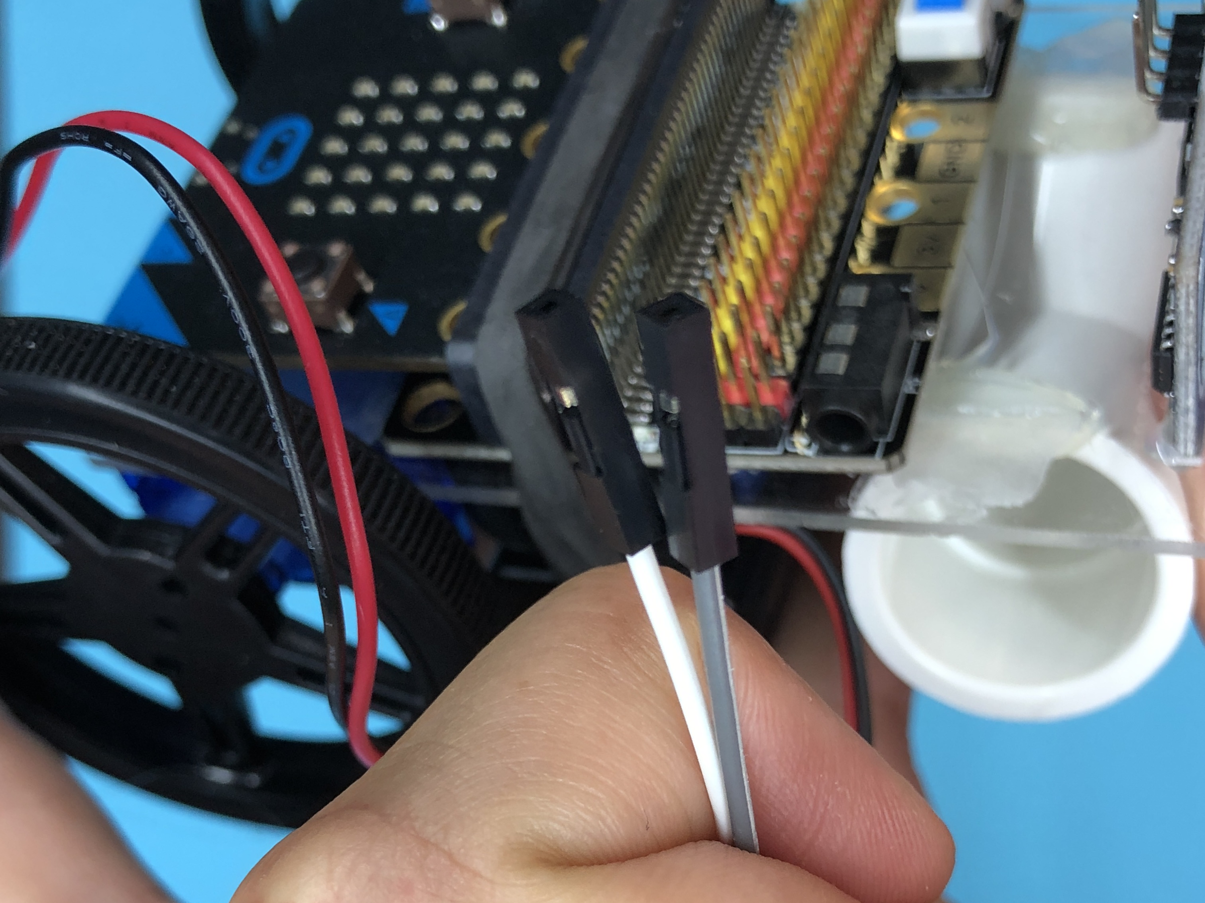 Micro:Bot - Micro:Bit : 20 Steps - Instructables