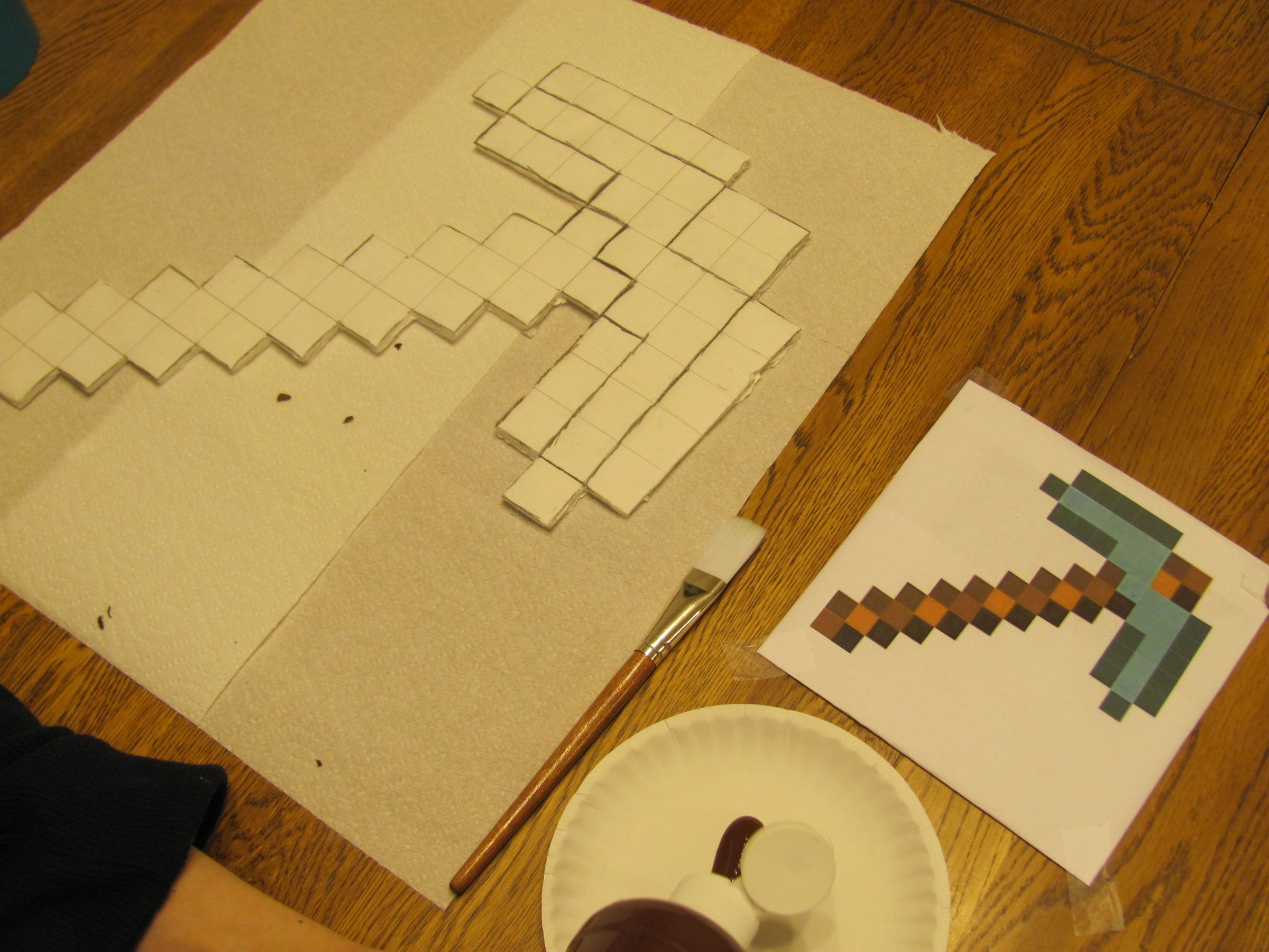 How to Make a Minecraft Diamond Pickaxe : 9 Steps (with Pictures ...