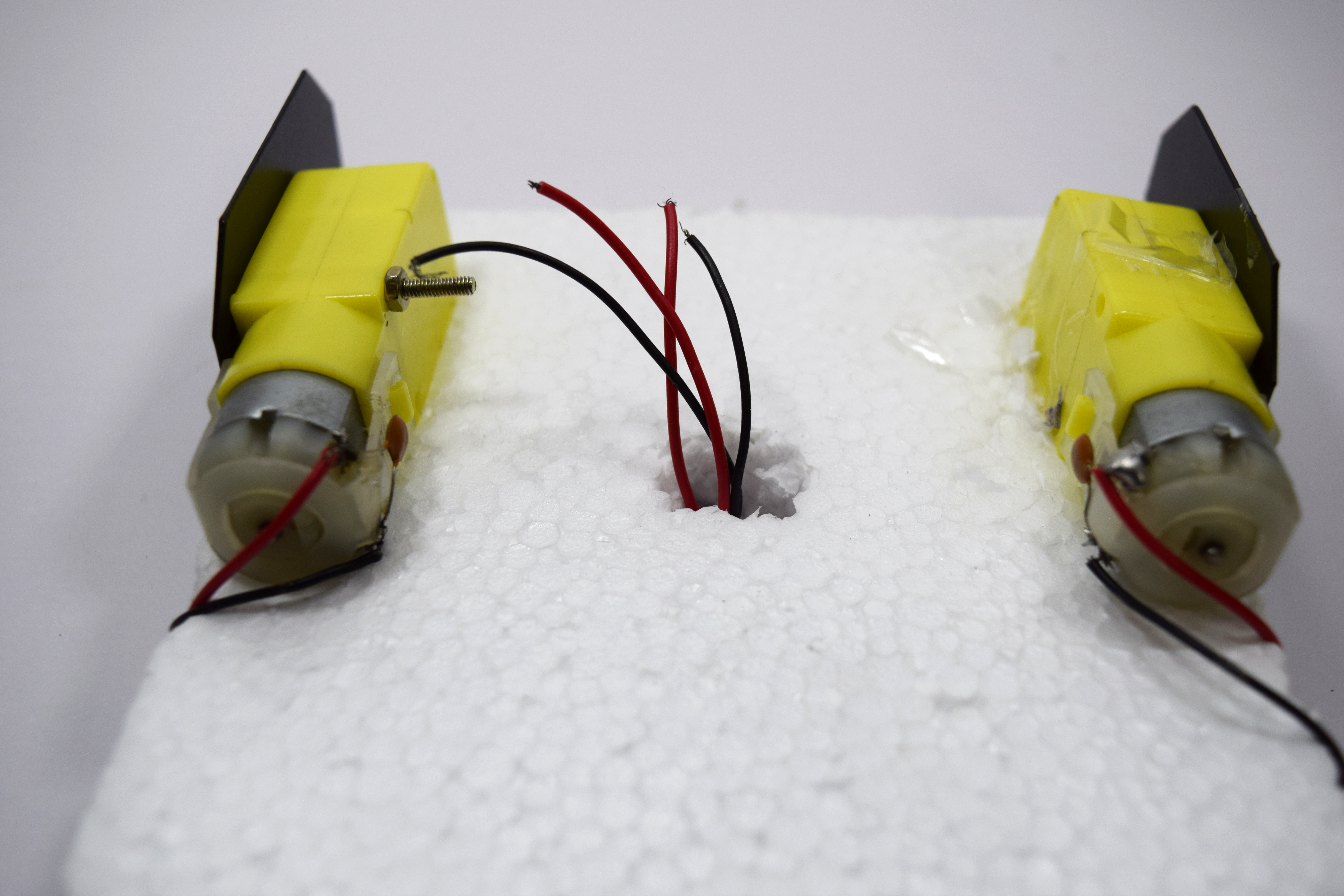 MAZE Robot With Arduino : 5 Steps (with Pictures) - Instructables