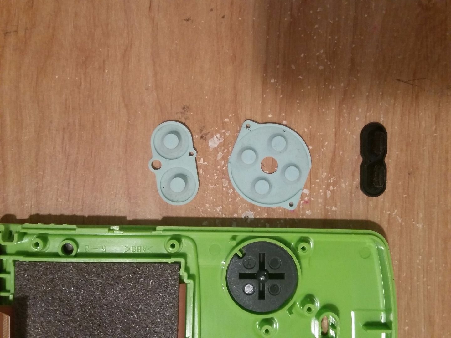 Game Boy Color GBC Teardown Open - Instructables