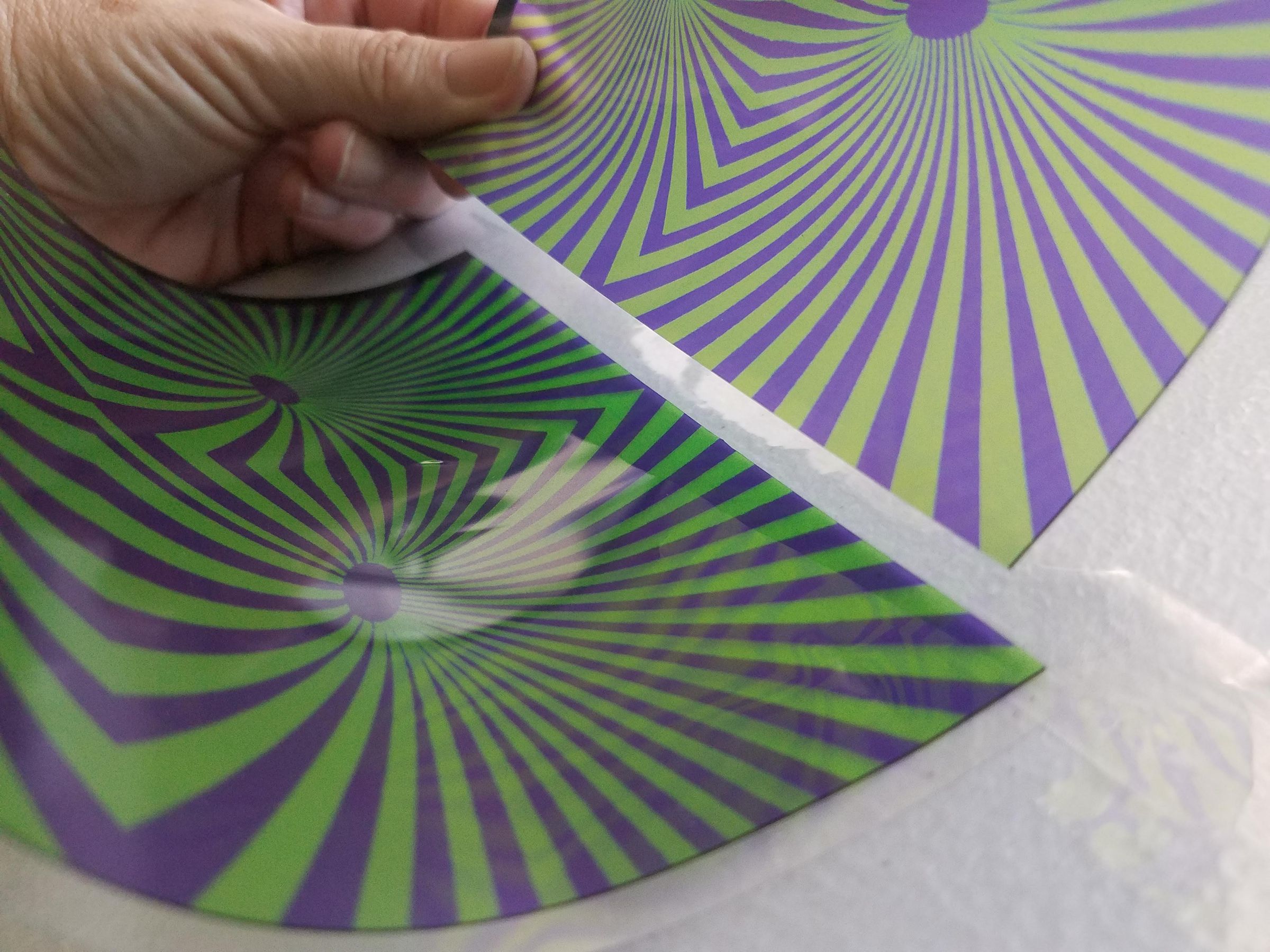 Psychedelic 70s Motion Lamp : 8 Steps (with Pictures) - Instructables