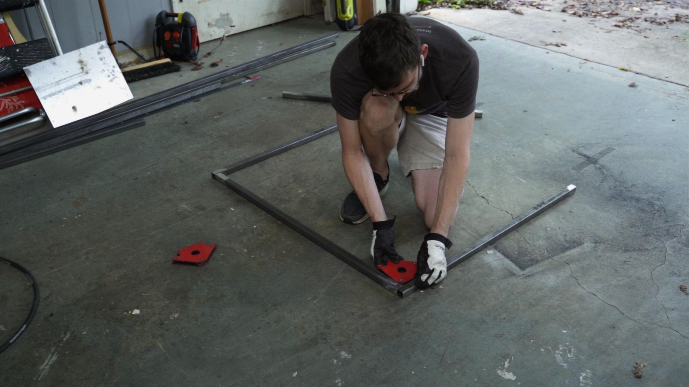 DIY Metal Bed Frame : 13 Steps (with Pictures) - Instructables