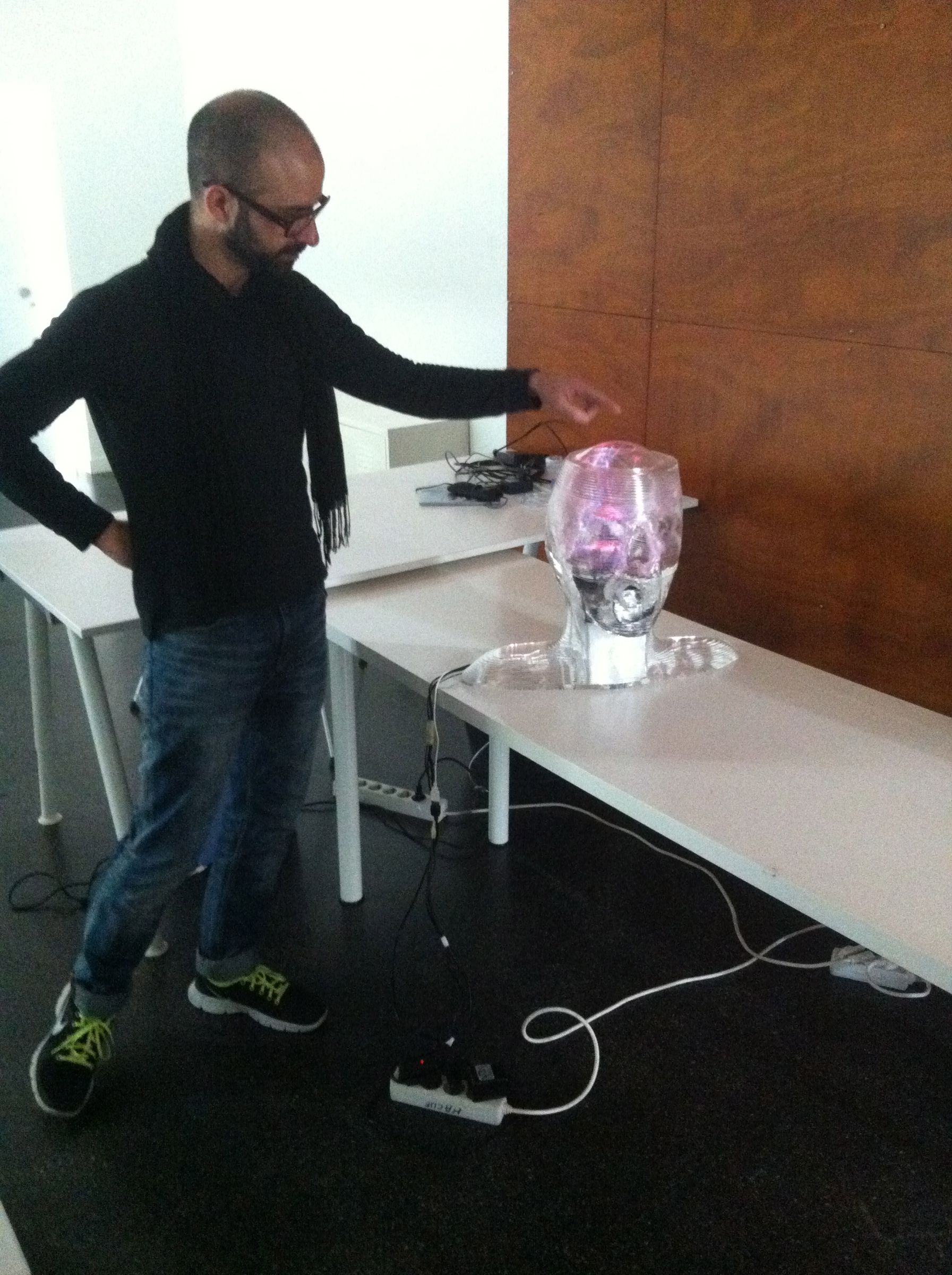 Interactive Sculpture (Talking Double Head by Touching Plasma Ball) : 7 ...