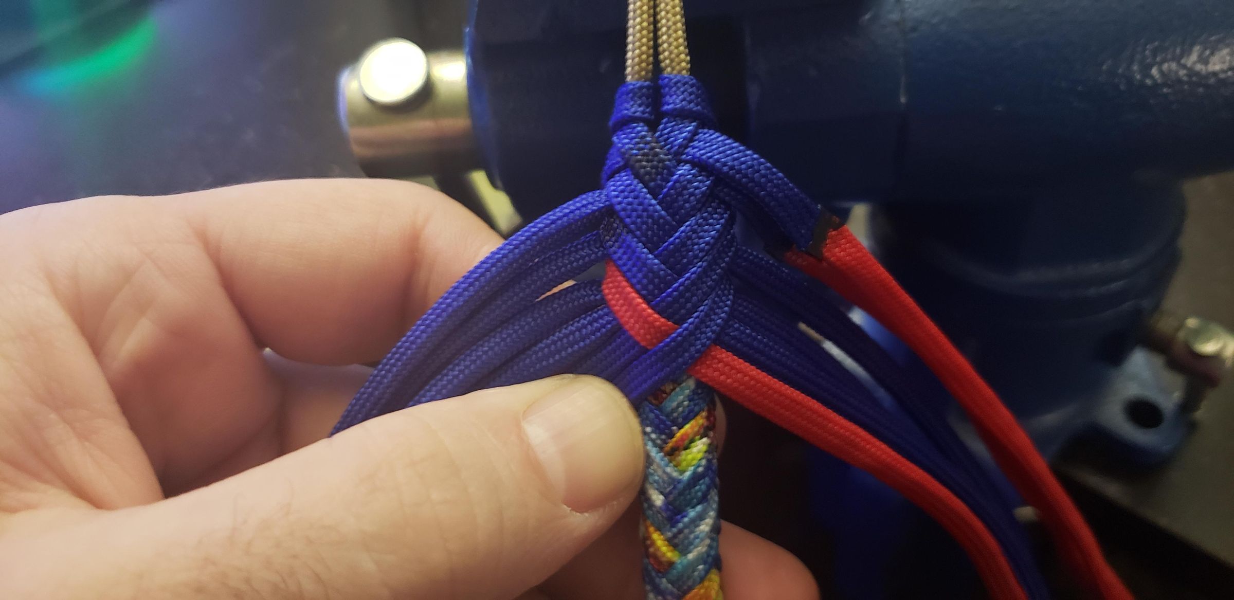 Tygra's Bolo-Whip With Paracord in 16 Plait : 9 Steps (with Pictures ...
