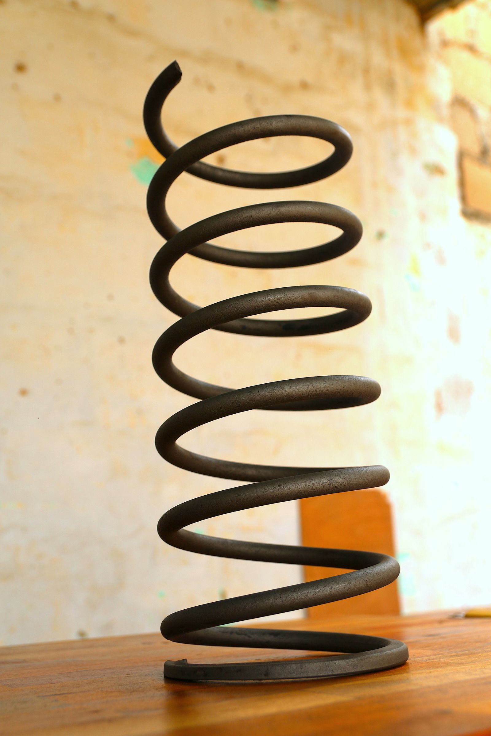 DIY Shock Absorber Stool : 9 Steps (with Pictures) - Instructables