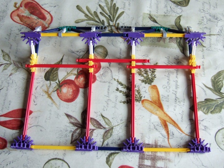 K'NEX (knex) Laptop Stand : 3 Steps - Instructables