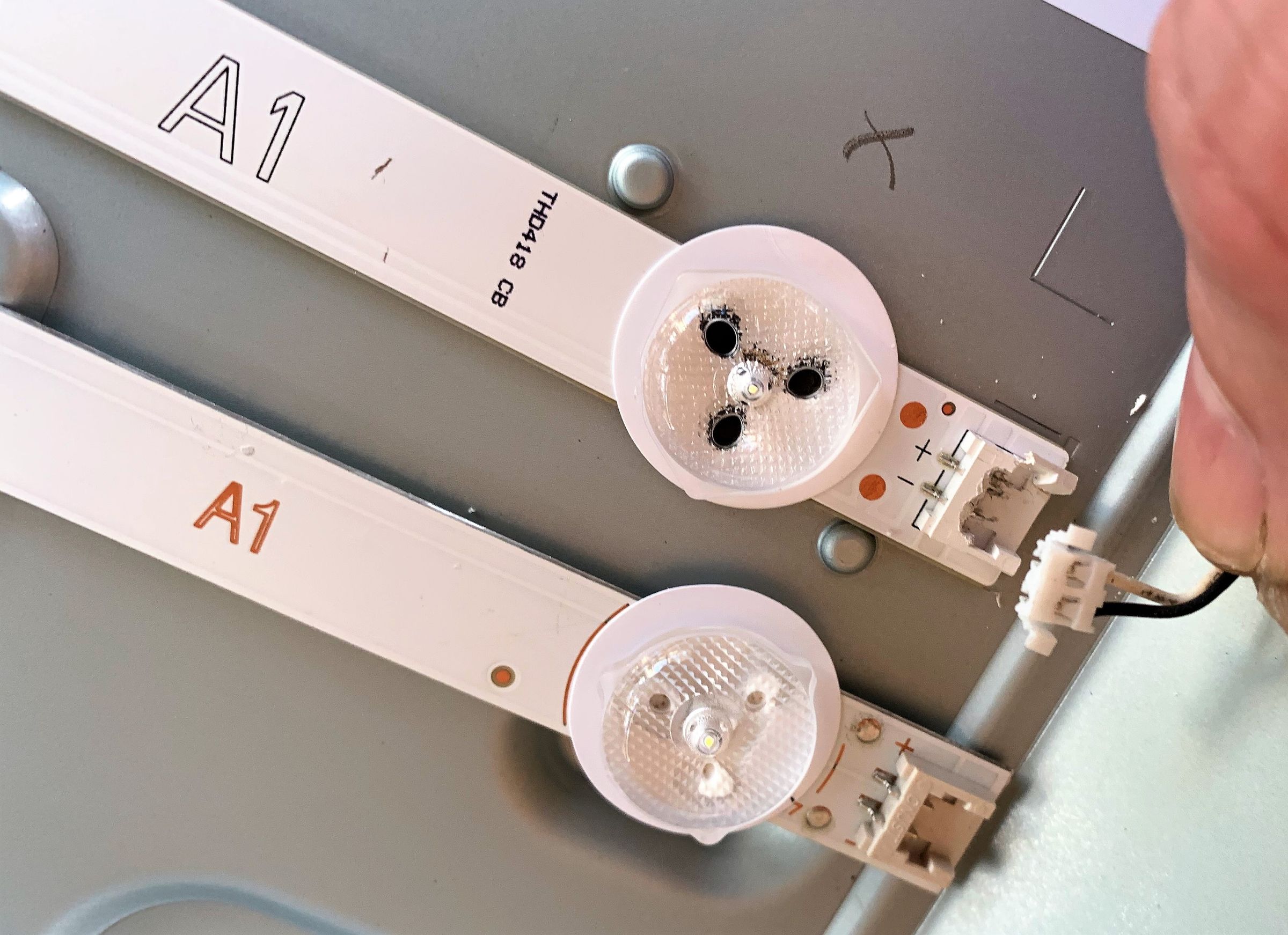 LG 32 TV Repair (Led Strips Change) : 5 Steps (with Pictures ...