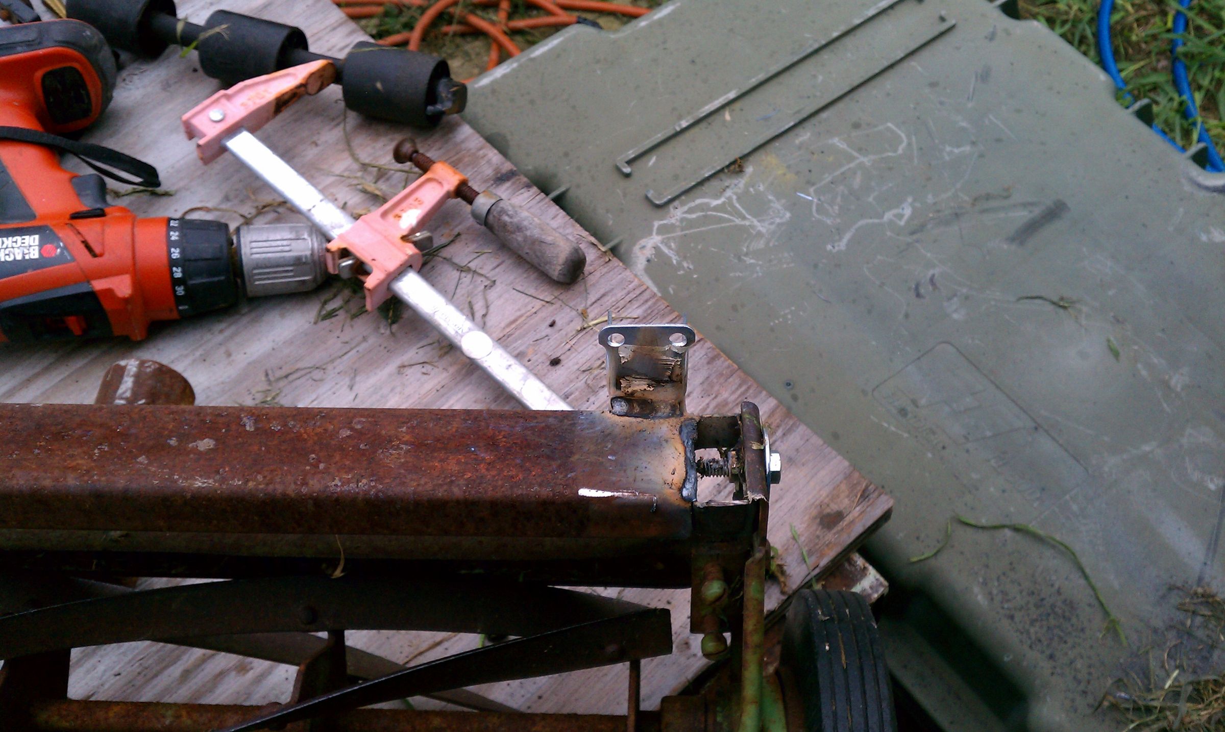 Fixing My Old Reel Mower : 8 Steps (with Pictures) - Instructables