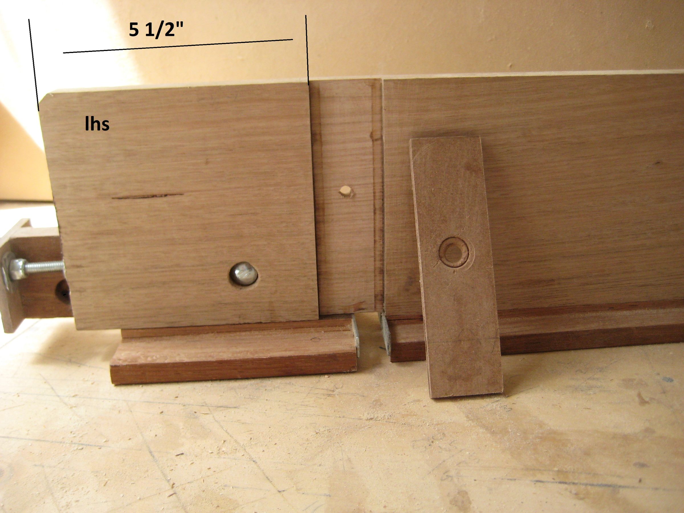 Mirco-adjustment Box Joint Jig : 13 Steps (with Pictures) - Instructables
