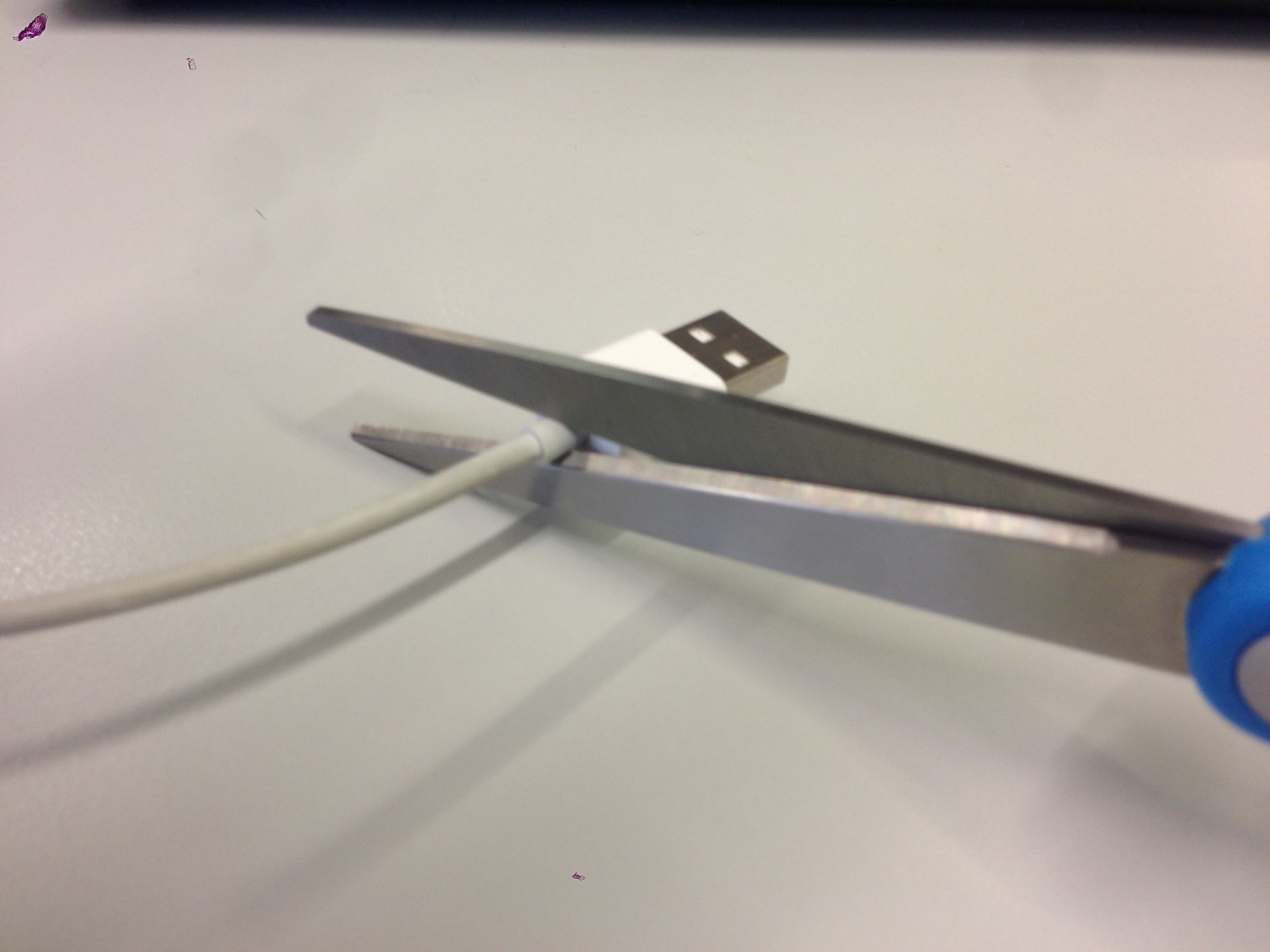 Prank/Secret Storage - IPhone USB Cable : 5 Steps (with Pictures ...