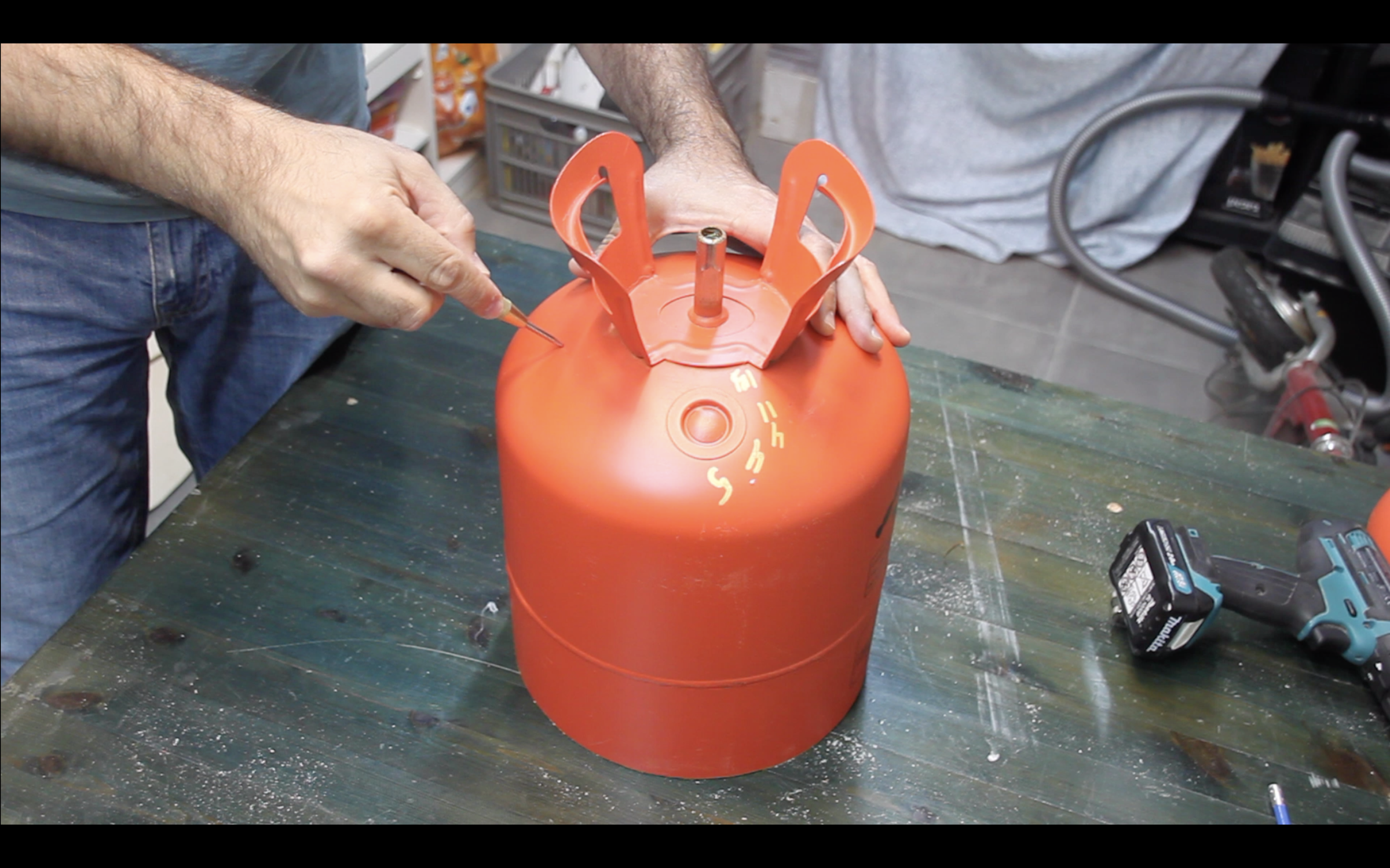 Gas Cylinder Turned to a Modern Metal Planter : 6 Steps (with Pictures ...