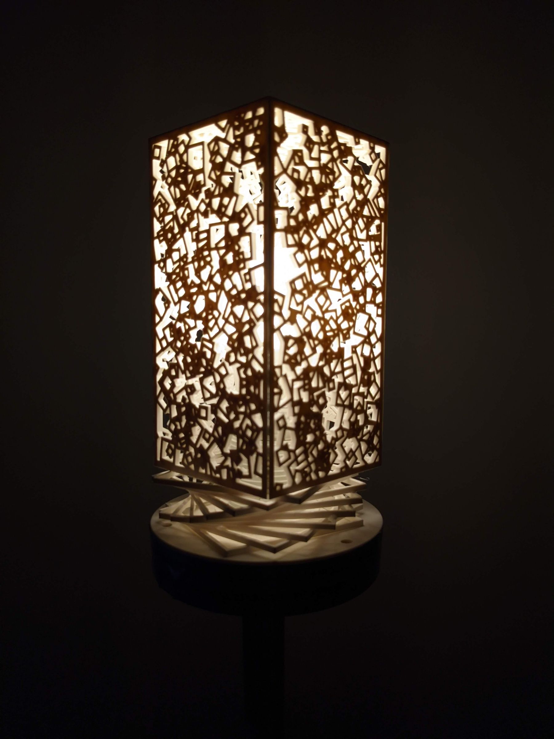 Geometric Lampshades : 11 Steps (with Pictures) - Instructables