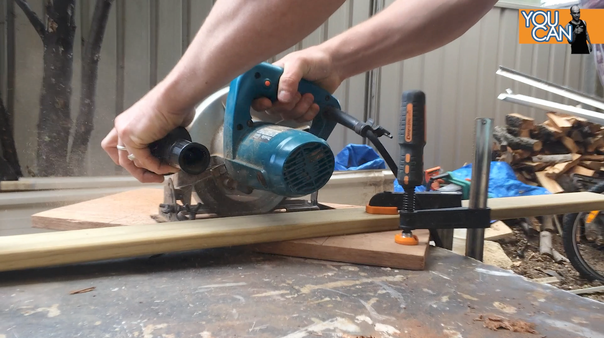 Custom Floating Corner Shelf : 7 Steps (with Pictures) - Instructables