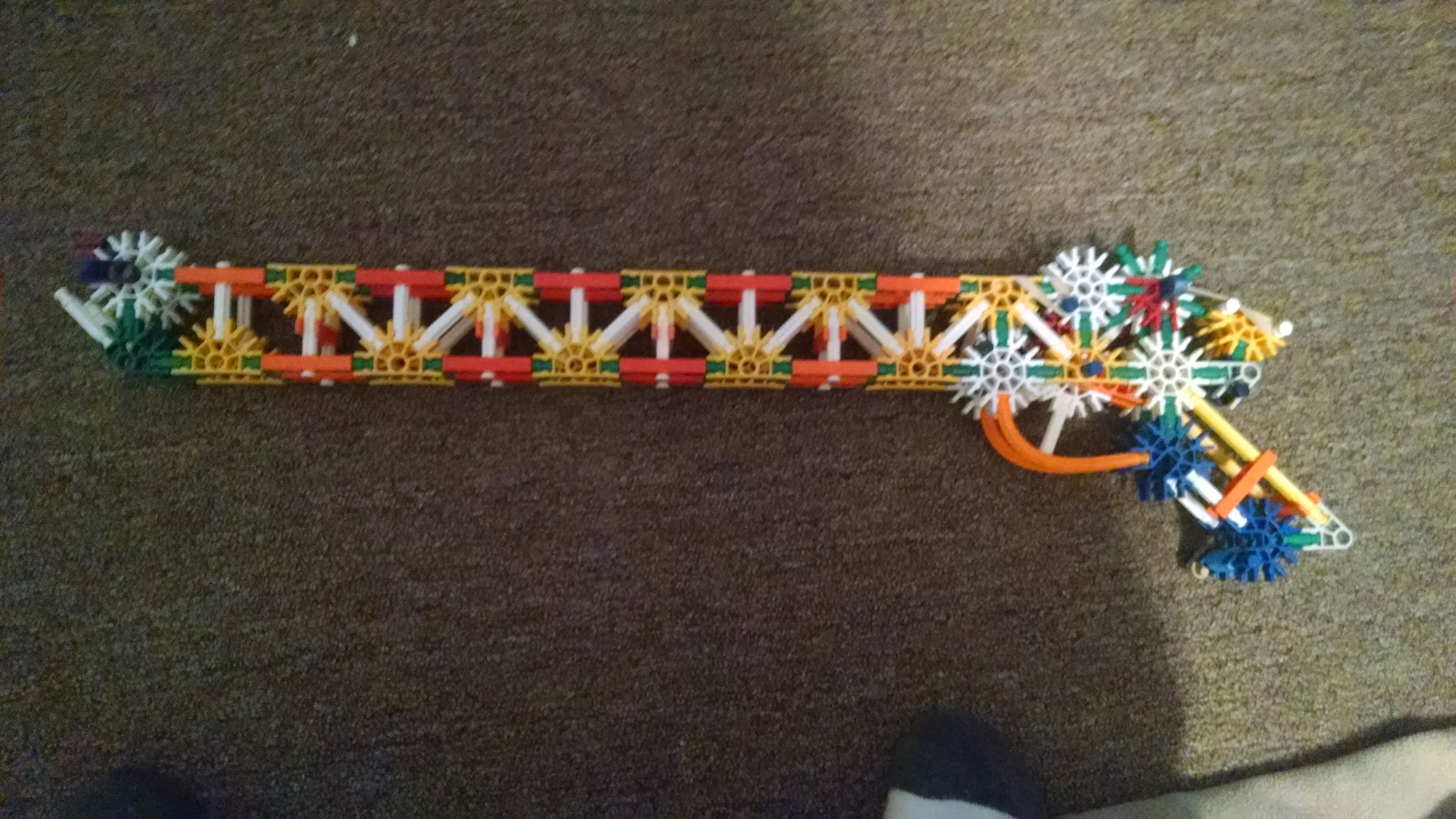 Super Long Barrel K'nex Rubber Band Gun (S.L.B.K.R.B.G) :D (first Instructable) : 5 Steps ...