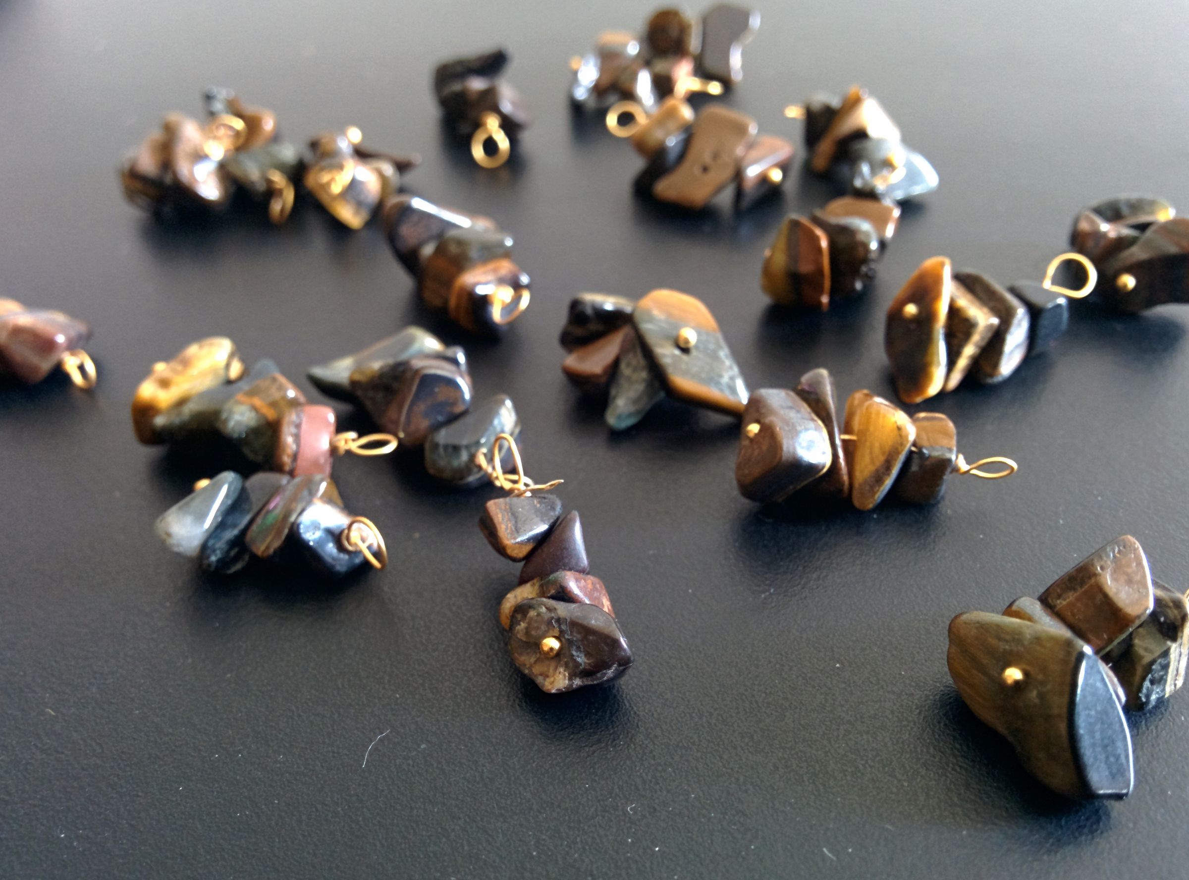 How to Create Stone Chips Cluster Earrings : 3 Steps (with Pictures ...