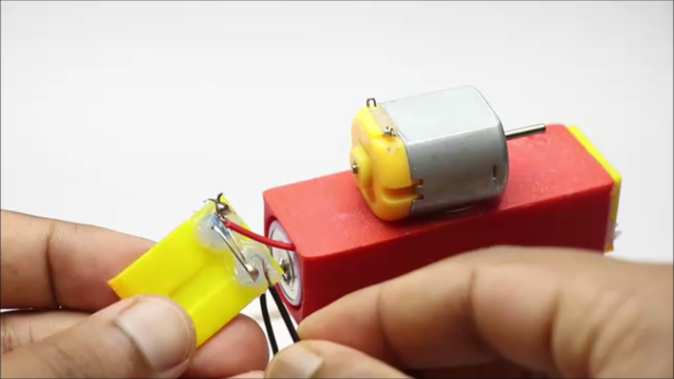 How to Make a Simple Working Robot at Home : 9 Steps (with Pictures ...