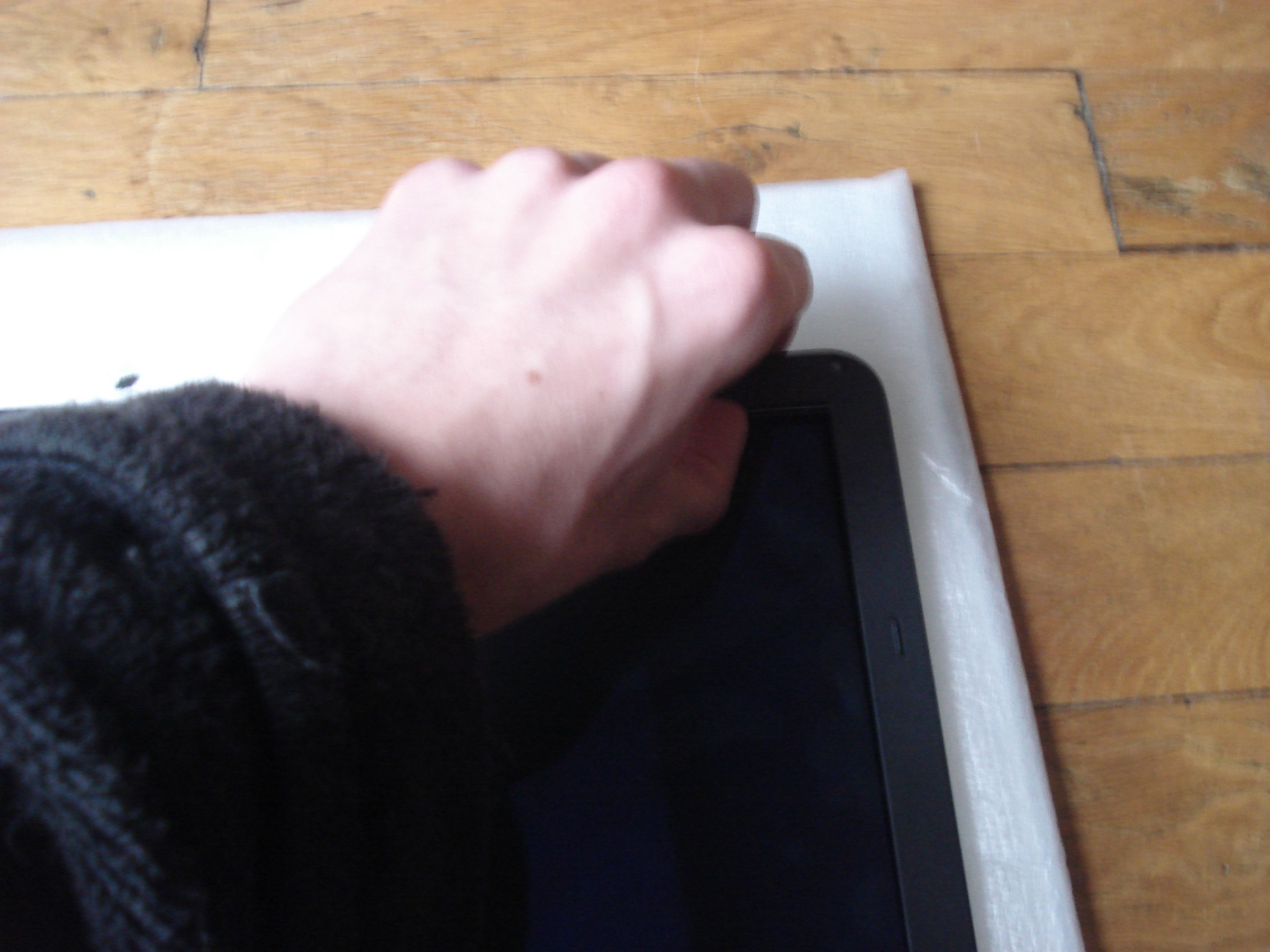 Turn a Laptop Screen Into a Mirror : 9 Steps (with Pictures ...