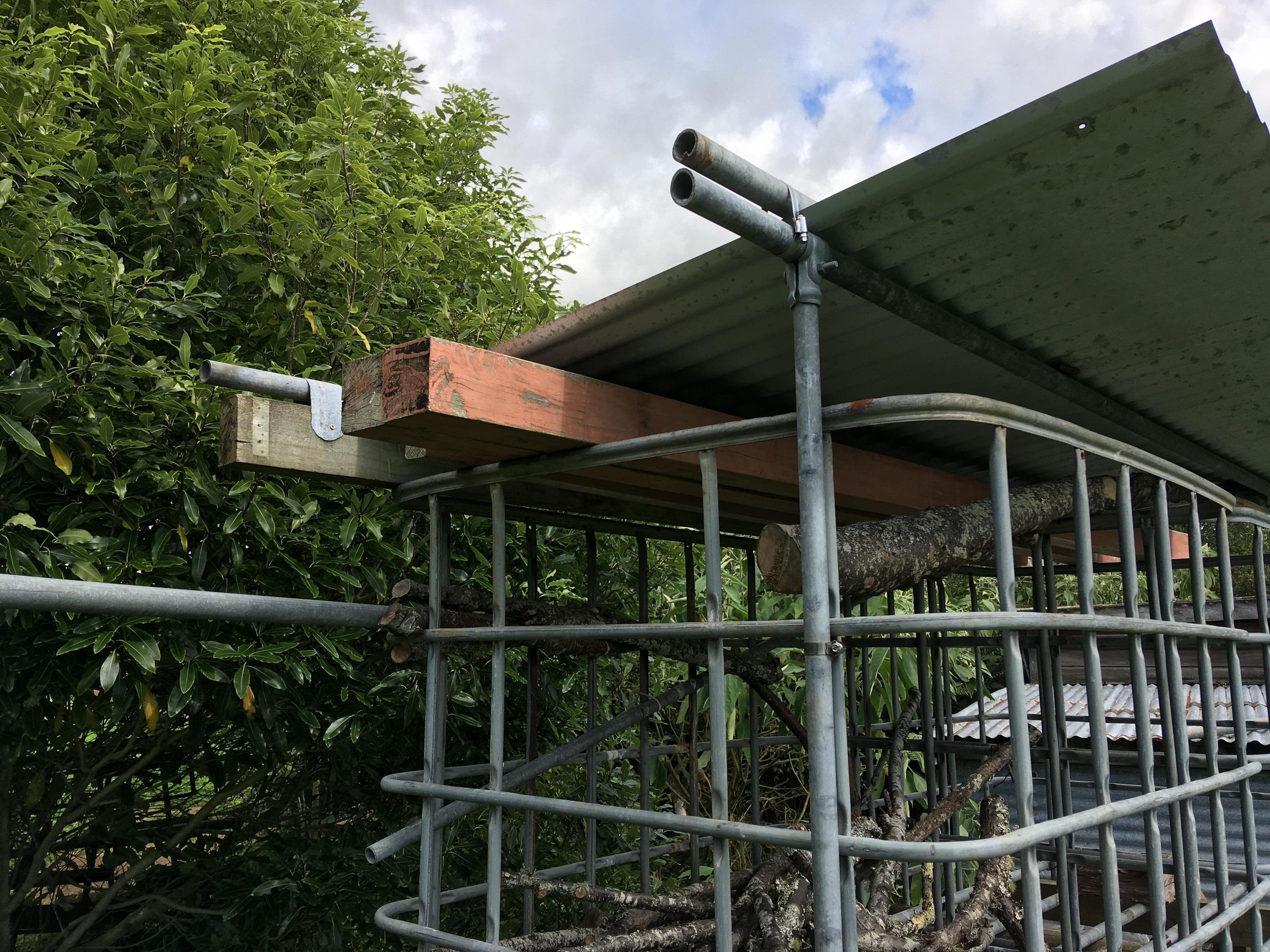 Firewood Storage From IBC Cages : 6 Steps (with Pictures) - Instructables