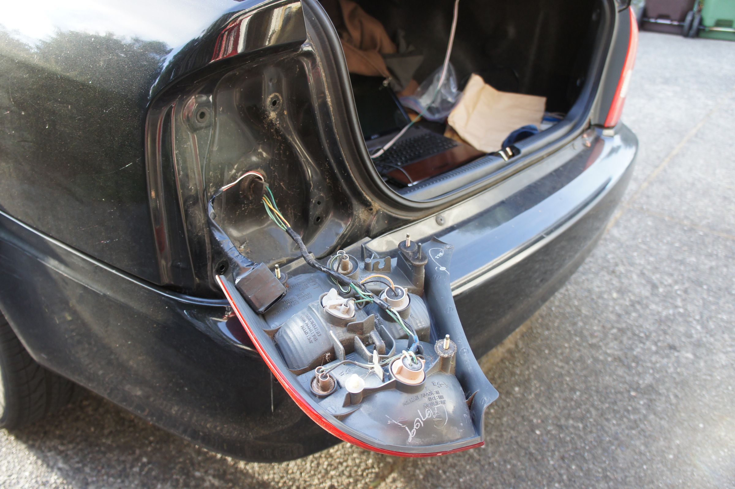 RFID Controlled Car Trunk : 8 Steps (with Pictures) - Instructables