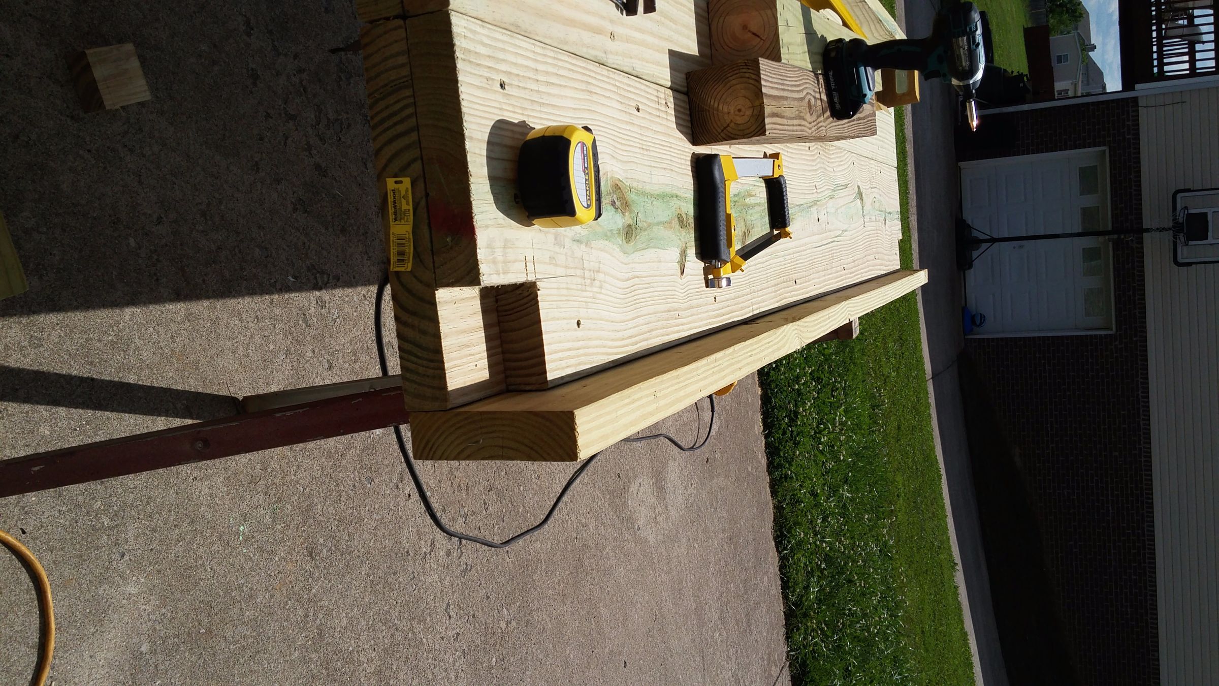 Simple and Heavy Workbench : 8 Steps (with Pictures) - Instructables