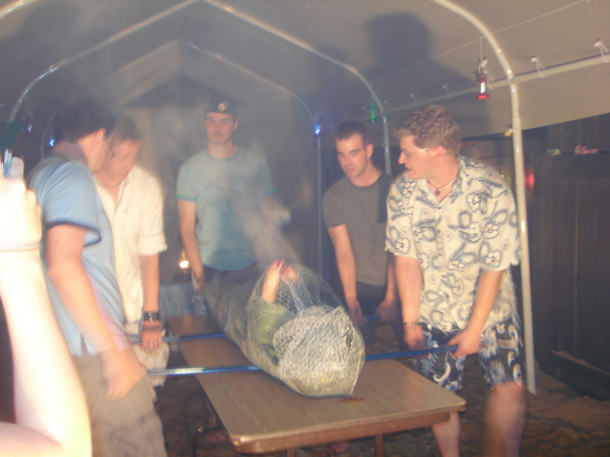 Luau Pig - Hawaiian Style (In the Ground With Hot Rocks) : 12 Steps ...