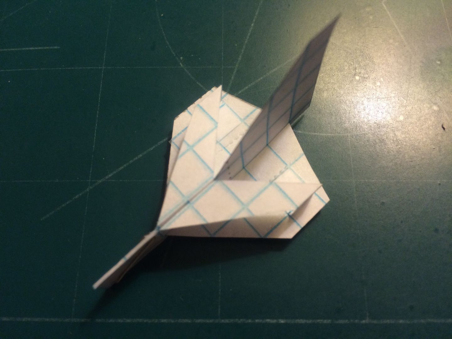 How to Make the Super Starfighter Paper Airplane : 5 Steps - Instructables