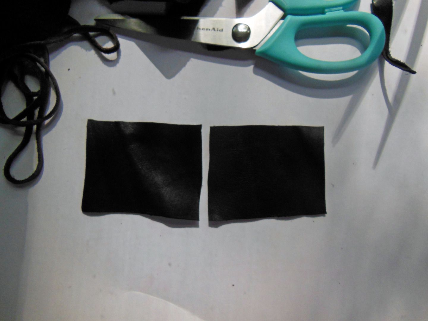 DIY Leather Pigtail Holders : 5 Steps (with Pictures) - Instructables