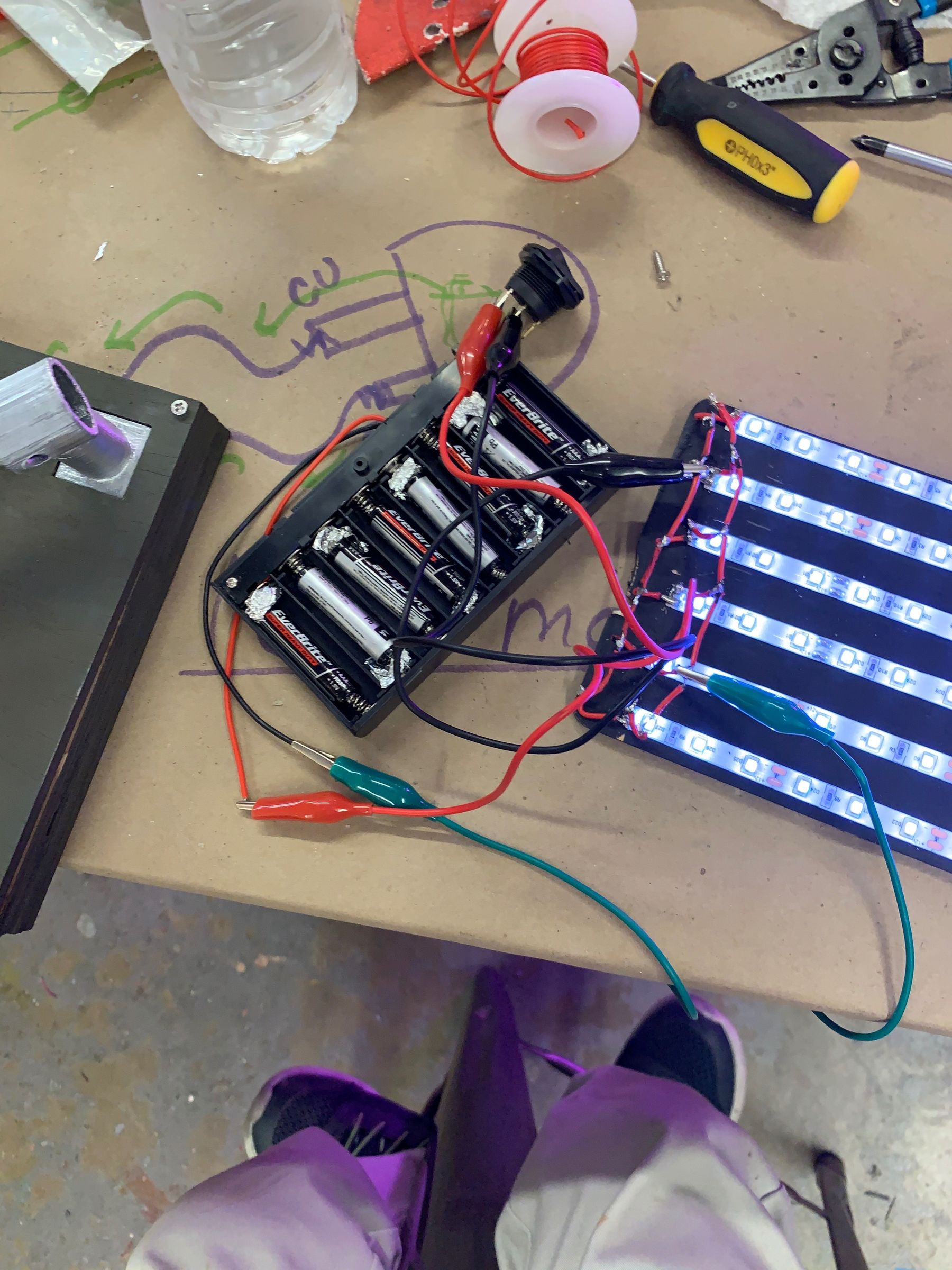 How to Make a Blitz Shield Prop : 10 Steps - Instructables