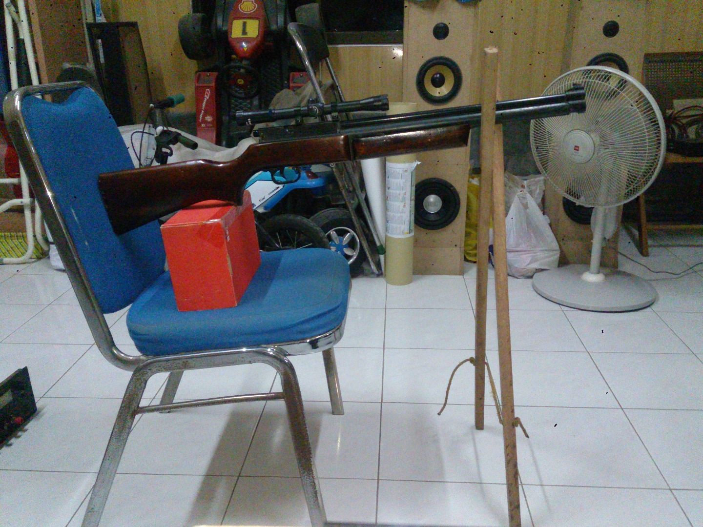 Rifle Stabilizer (Bi-Pod) : 4 Steps - Instructables