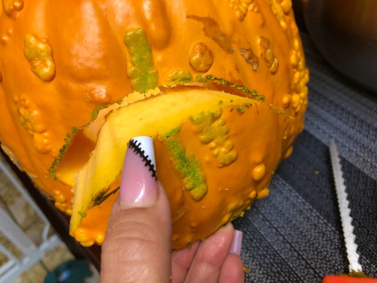 Spooky Double Pumpkin Eyeball : 7 Steps (with Pictures) - Instructables