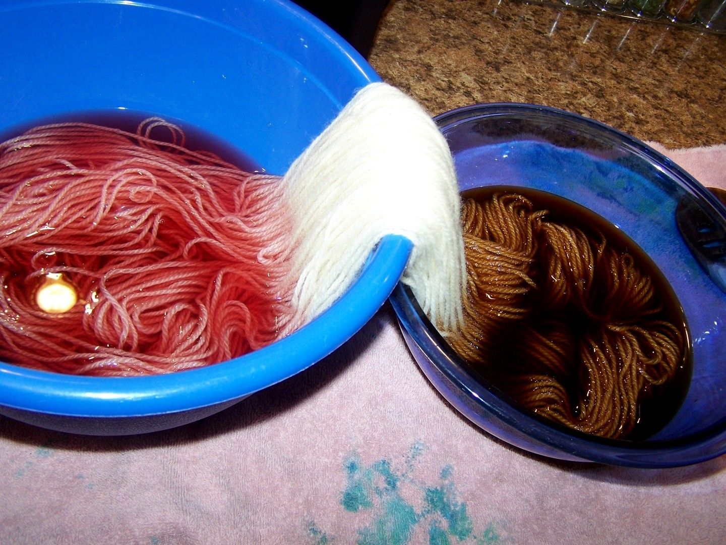How to Dye Wool Yarn With Coffee, Tea, and Turmeric : 5 Steps (with ...