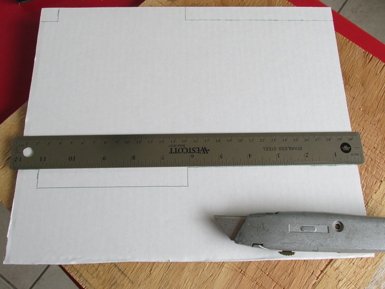 A Compact Disc (CD) Mailer Box : 9 Steps (with Pictures) - Instructables