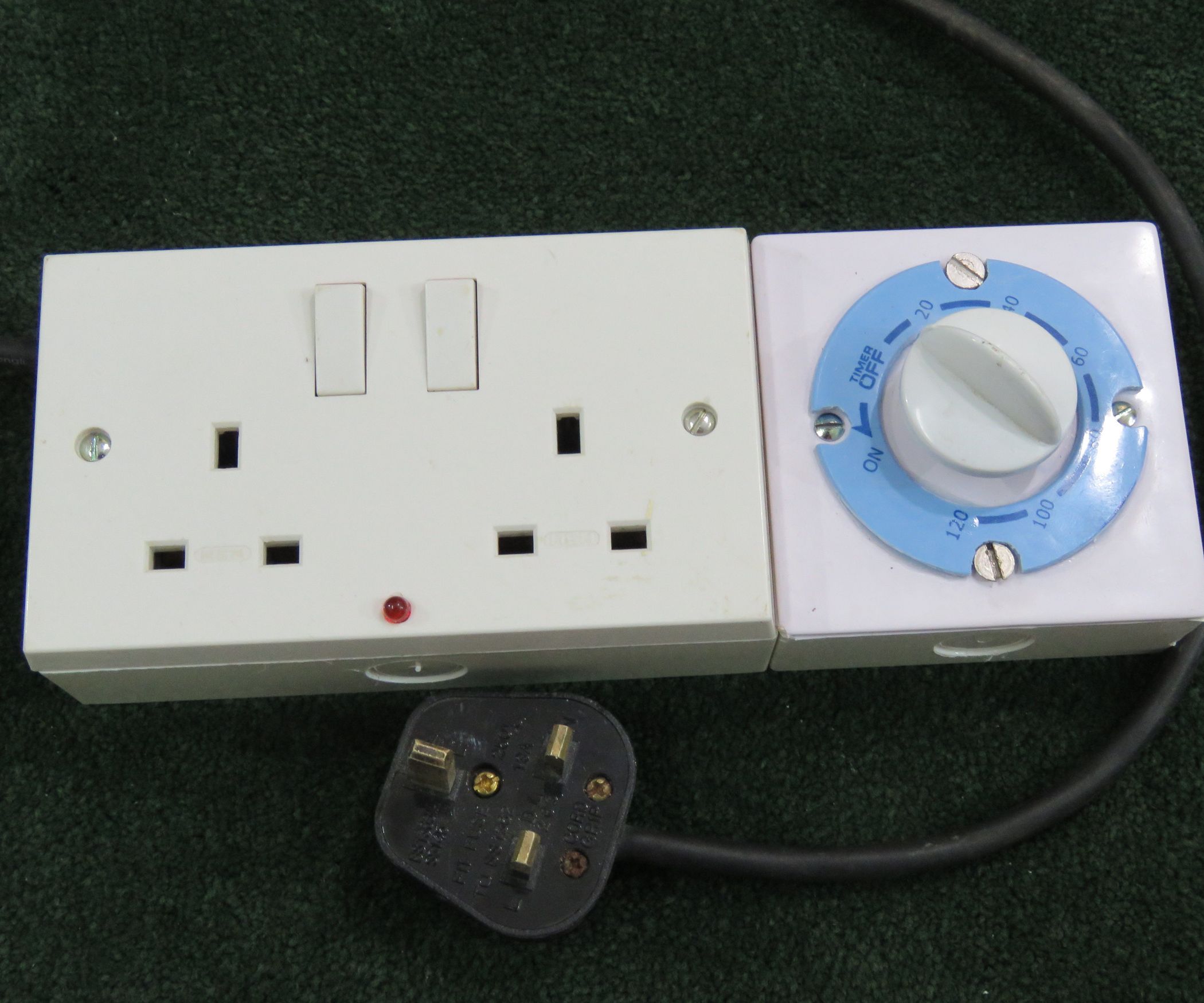 DIY Power Outlet Timer - Instructables