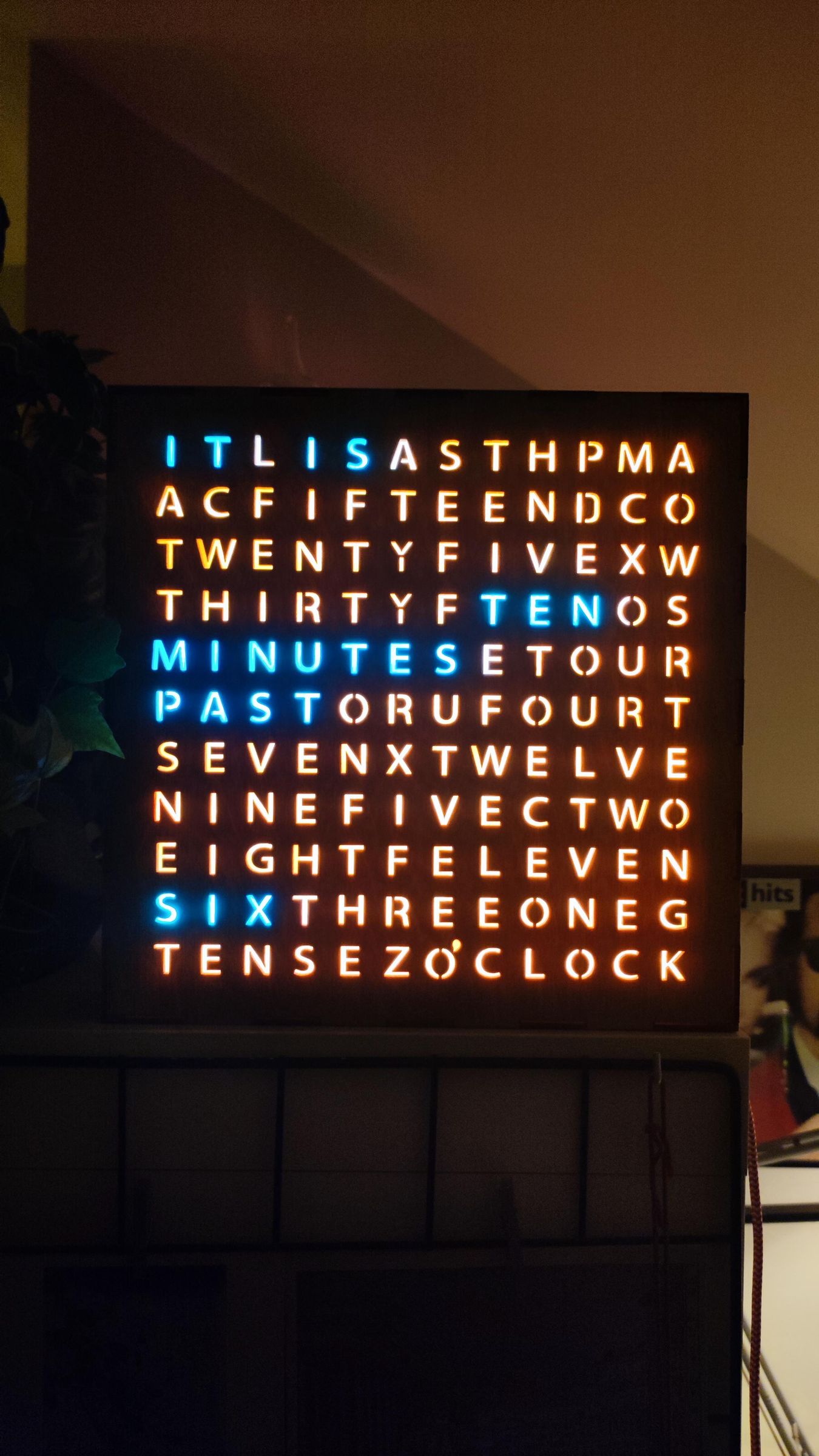 Word Clock : 11 Steps (with Pictures) - Instructables