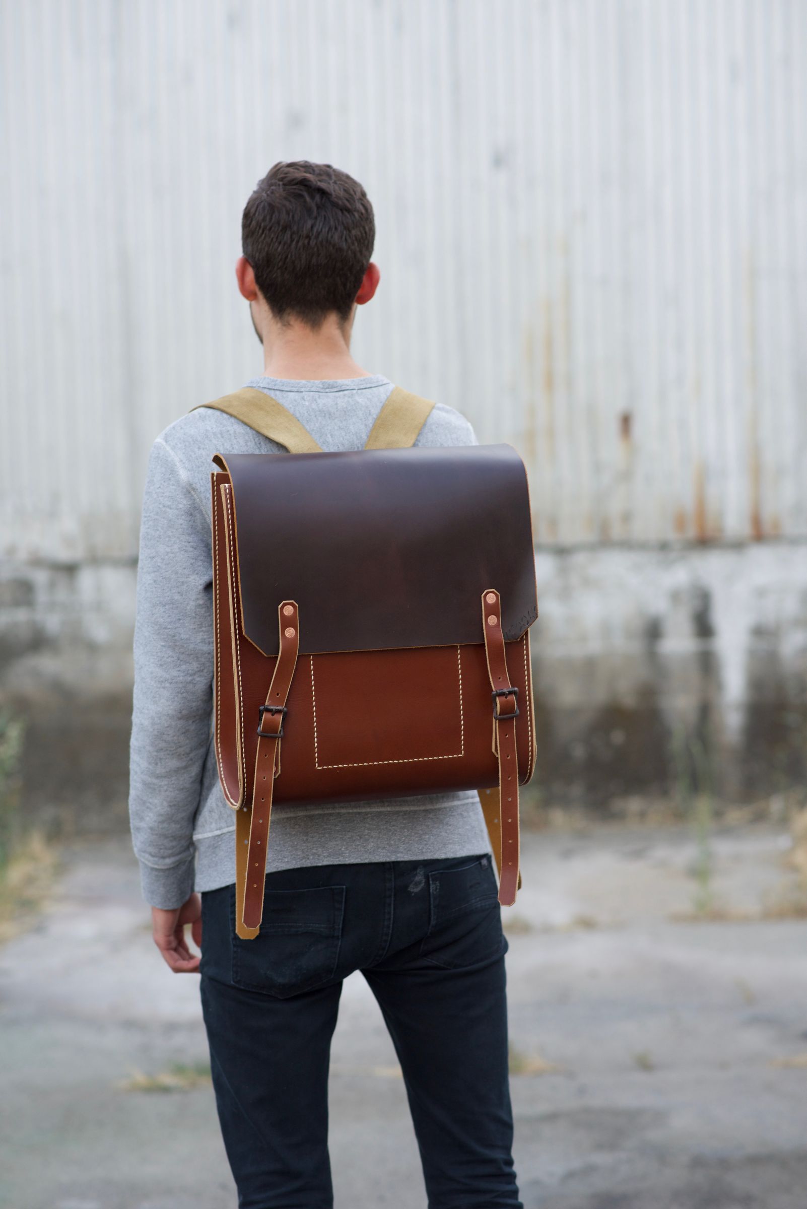 Hand Stitched Leather Rucksack : 9 Steps (with Pictures) - Instructables