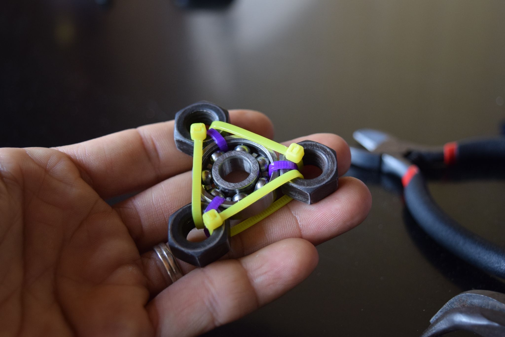 Industrial Style Fidget Spinner : 6 Steps (with Pictures) - Instructables