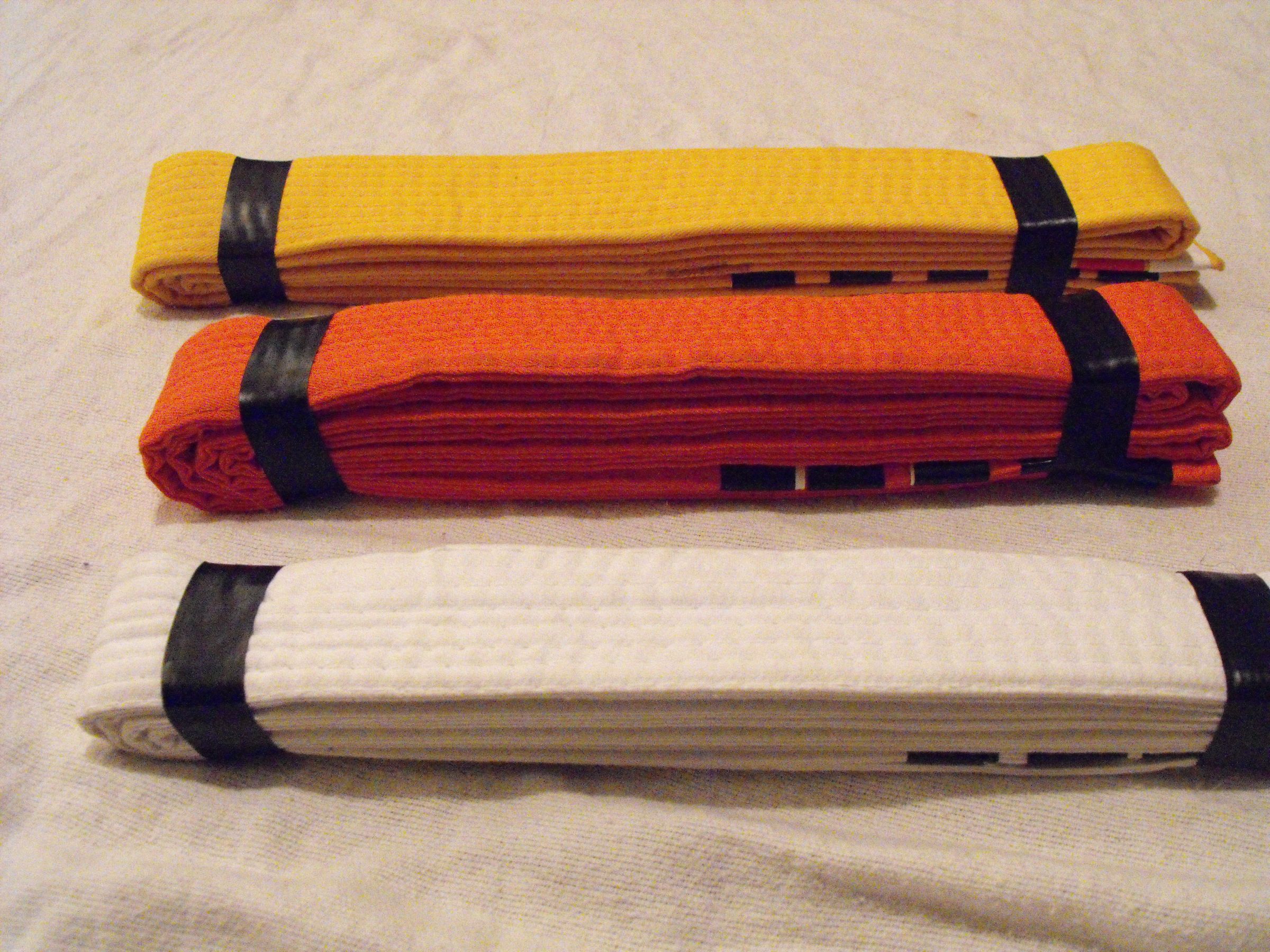 Karate Belt Hanging Display : 6 Steps - Instructables