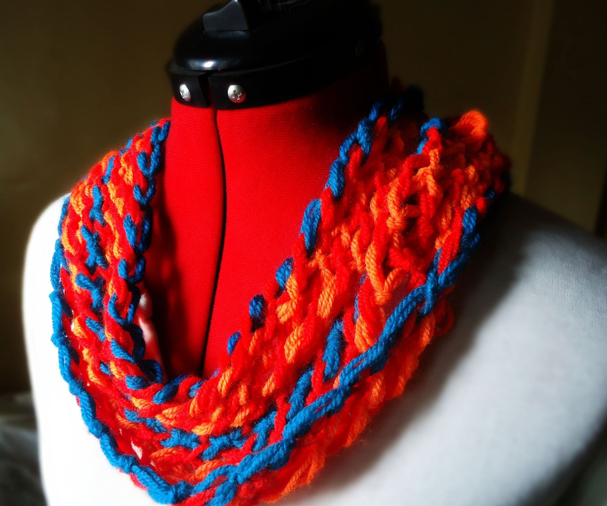 Knotted Neck Warmer : 3 Steps (with Pictures) - Instructables