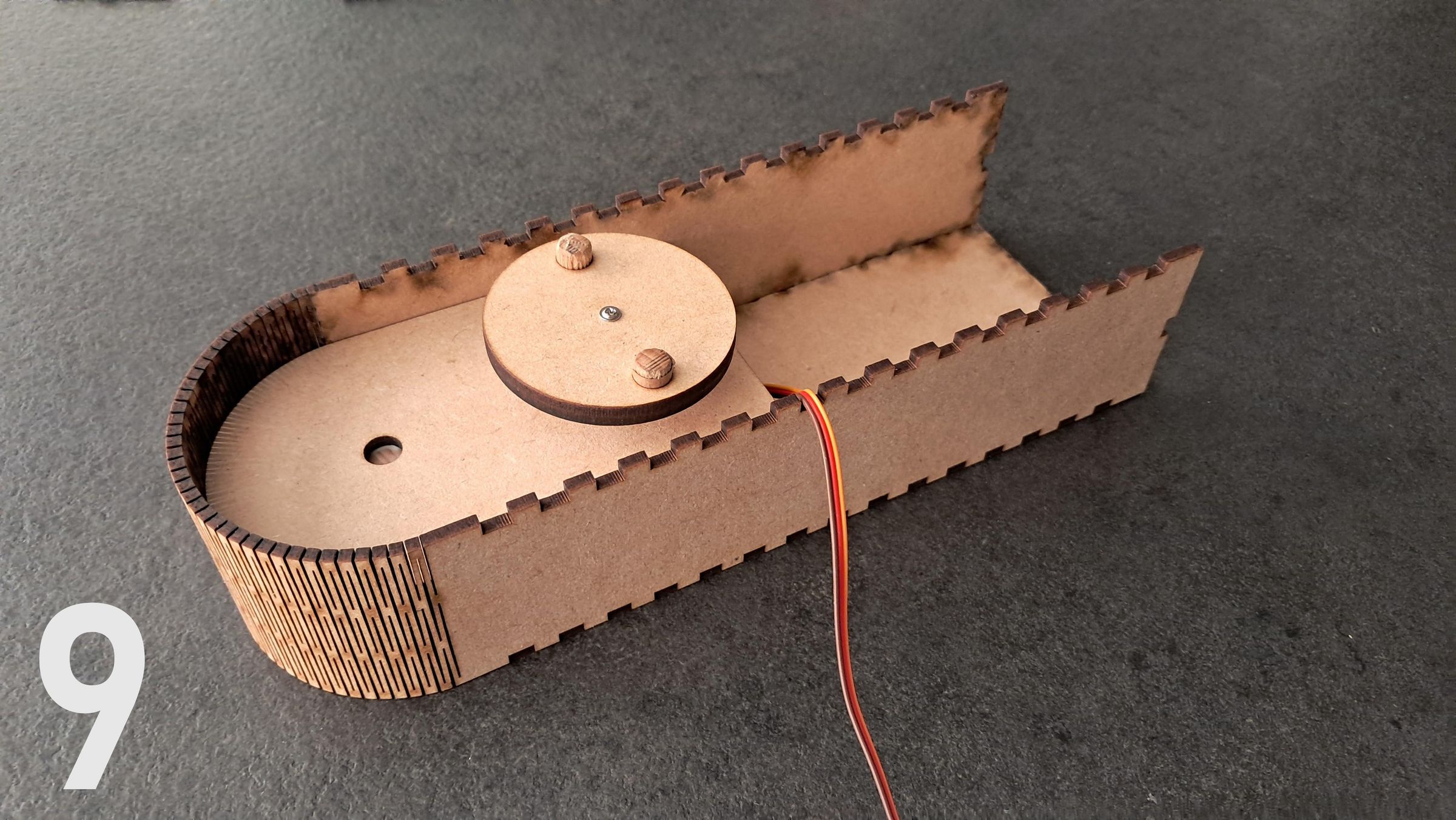 Customizable Zoetrope : 8 Steps - Instructables