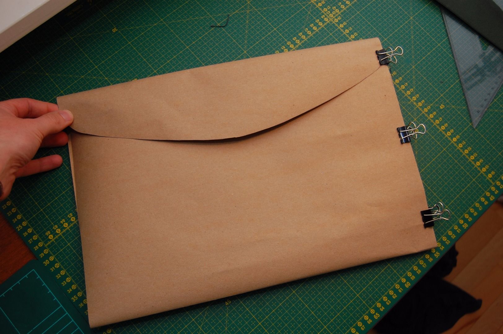 Leather Portfolio : 6 Steps (with Pictures) - Instructables