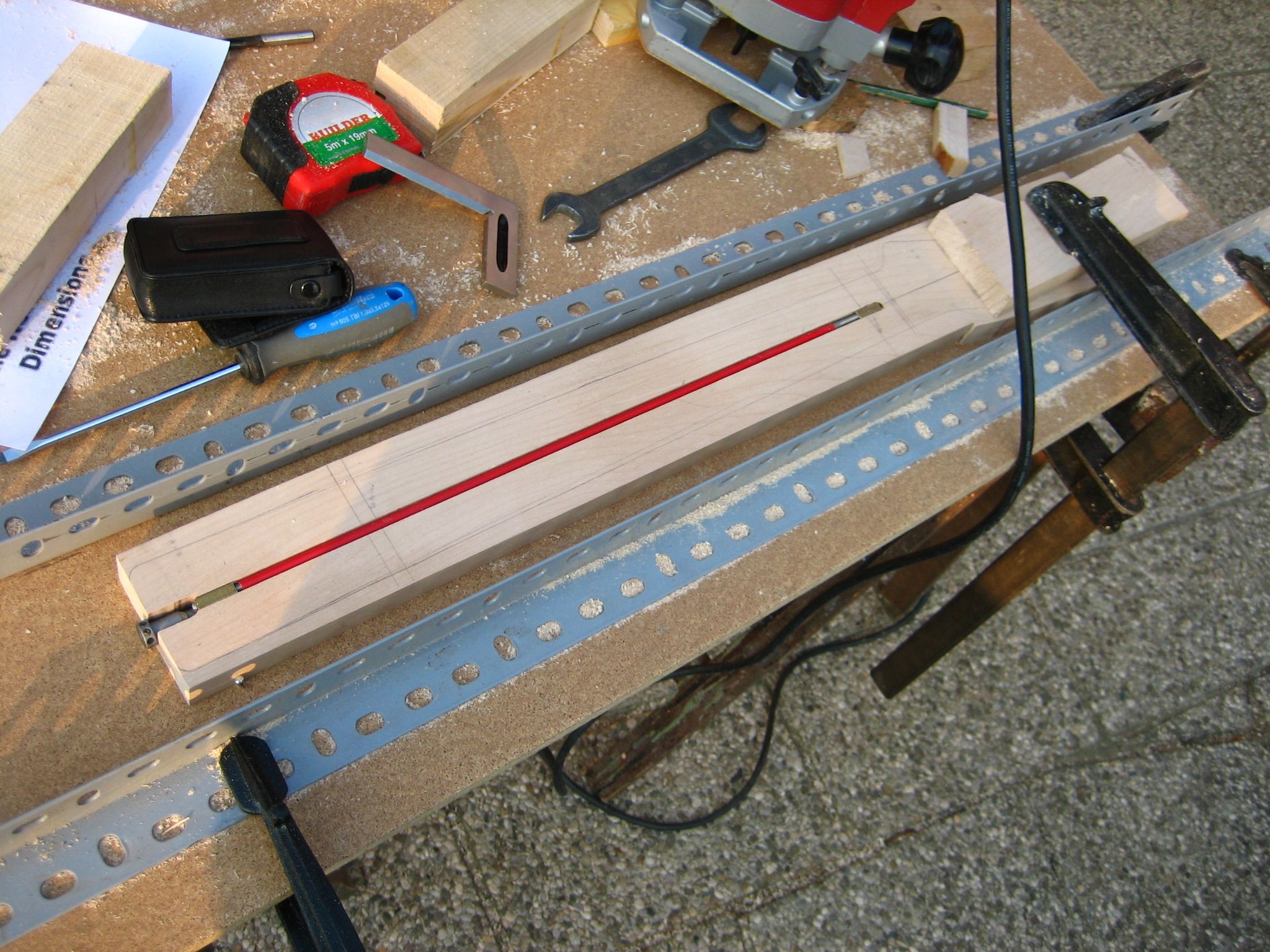 Make an Awesome Electric Guitar With Common Tools : 20 Steps (with ...